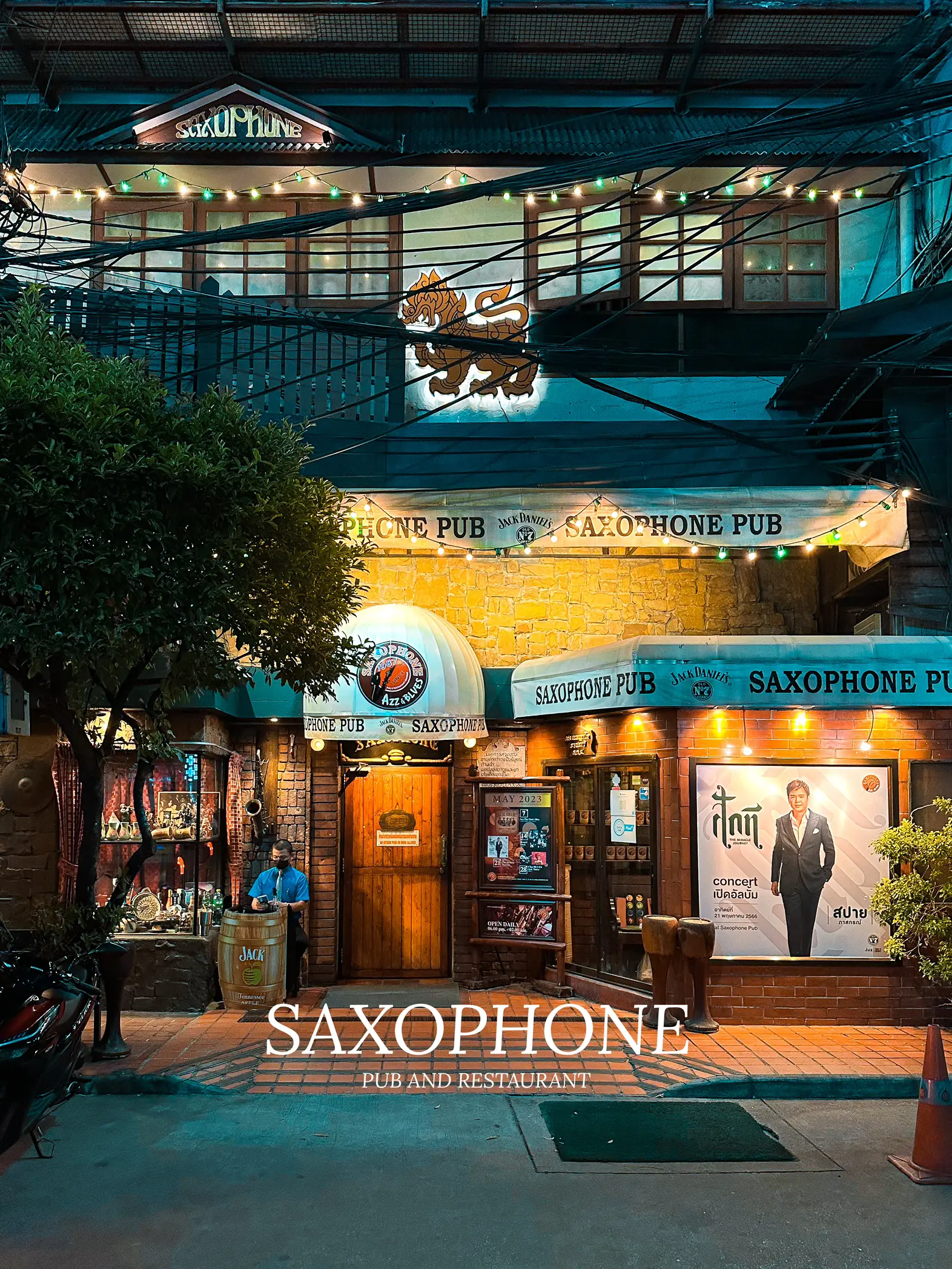 SAXOPHONE pub and restaurant | แกลเลอรีที่โพสต์โดย Sdbank | Lemon8
