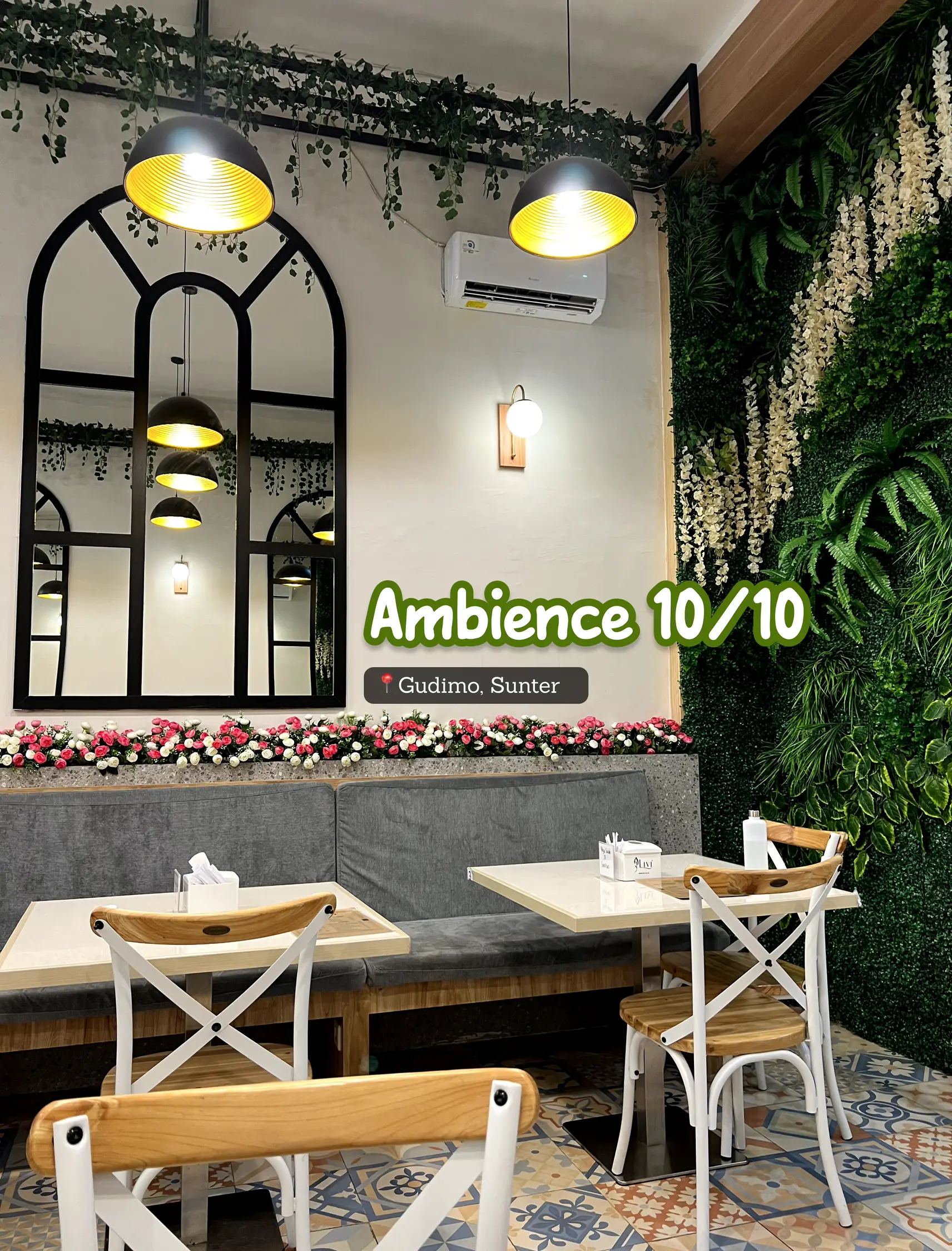 Masih Sepi‼️ FLORAL CAFE di Sunter! Murah banget 😱 | Galeri diposting ...