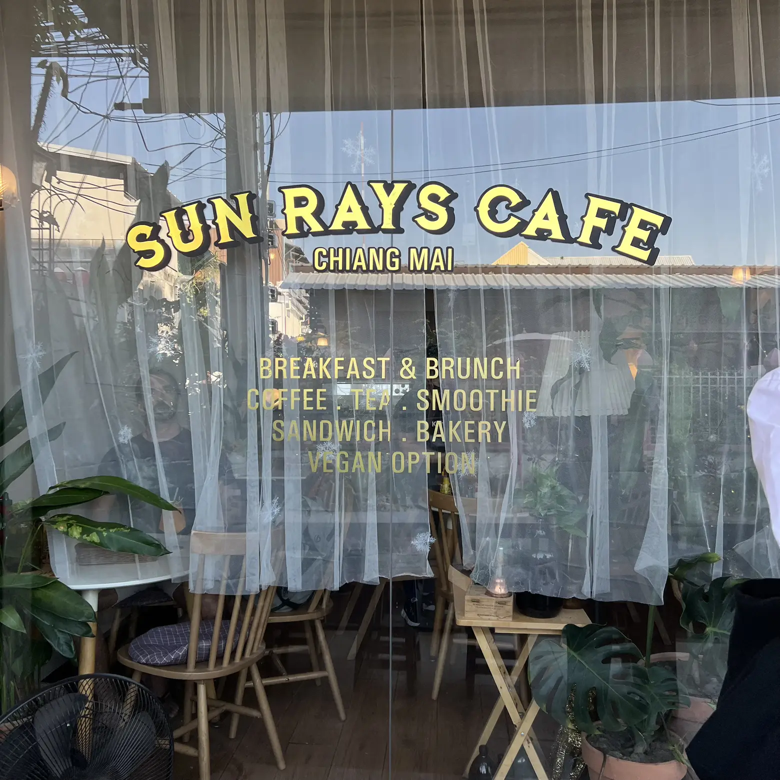 sun rays cafe brunch สุดคุ้ม ในเชียงใหม่ 🫖🍞🍳 | แกลเลอรีที่โพสต์โดย ...