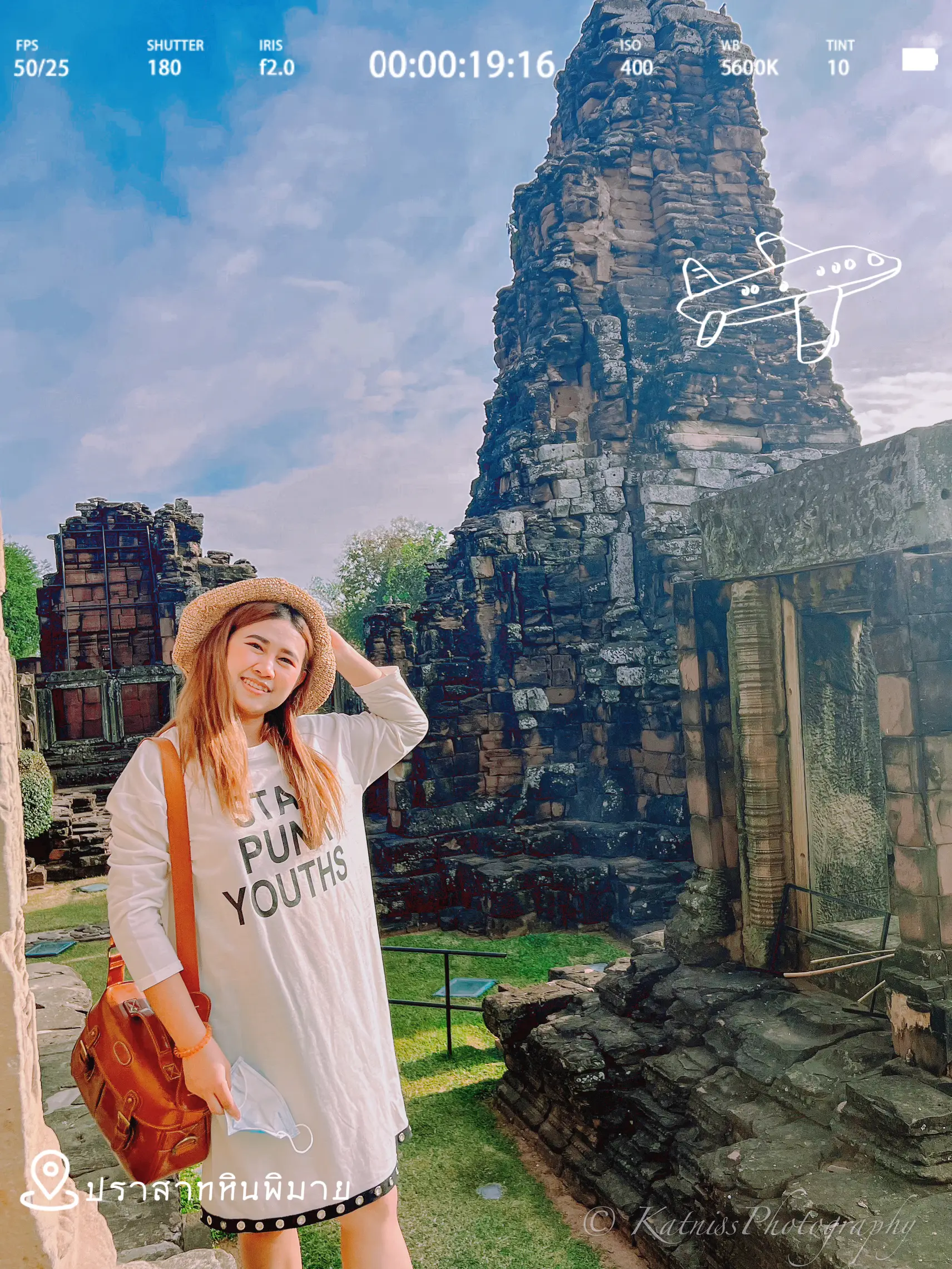 ปราสาทหินพิมาย จะโพสท่ายังไงดีน๊าาา… | แกลเลอรีที่โพสต์โดย Katniss | Lemon8