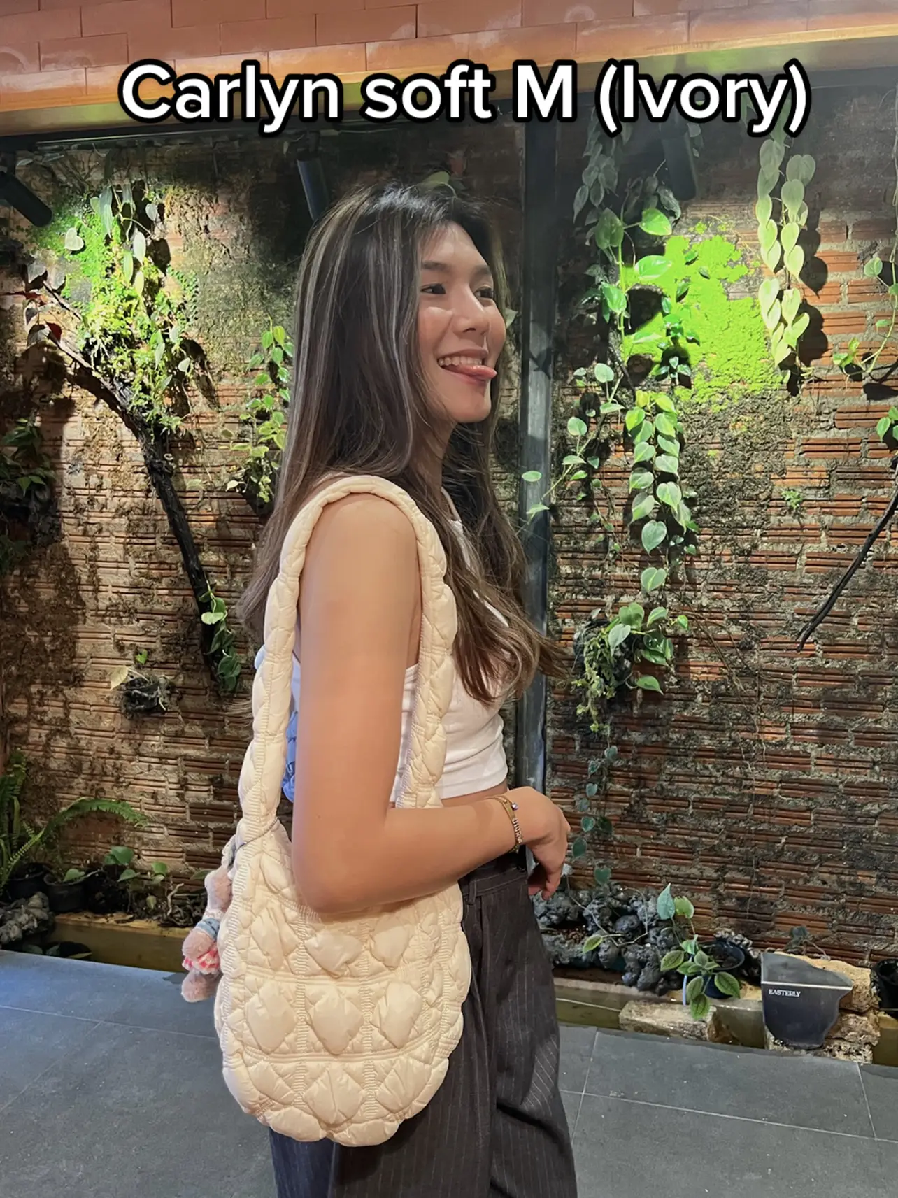 Carlyn vs COS ซื้อรุ่นไหนดี🤩 | Gallery posted by CH♡ | Lemon8