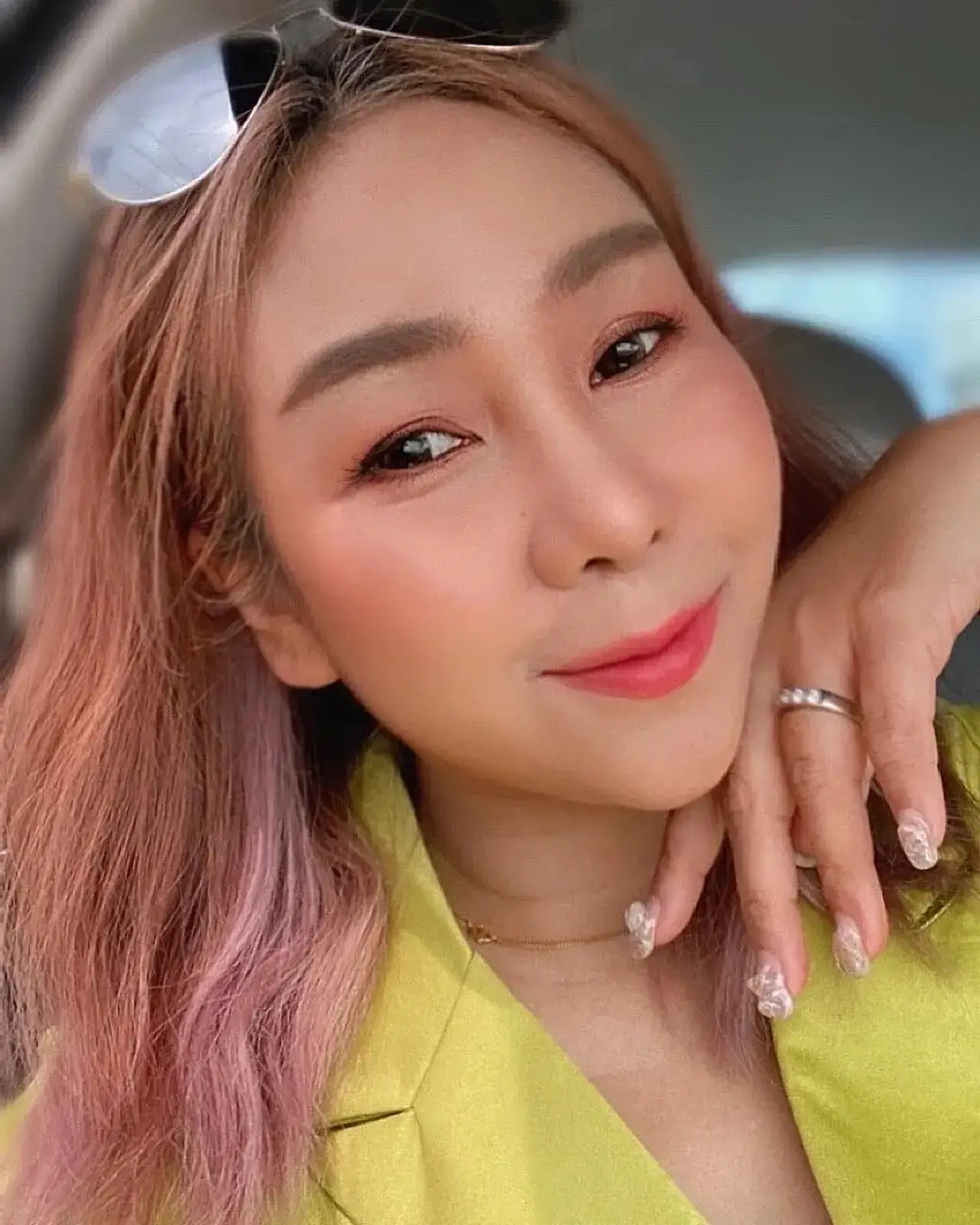 20 ไอเดียยอดนิยมเกี่ยวกับ บลัชสติ๊กsasi ในปี 2024