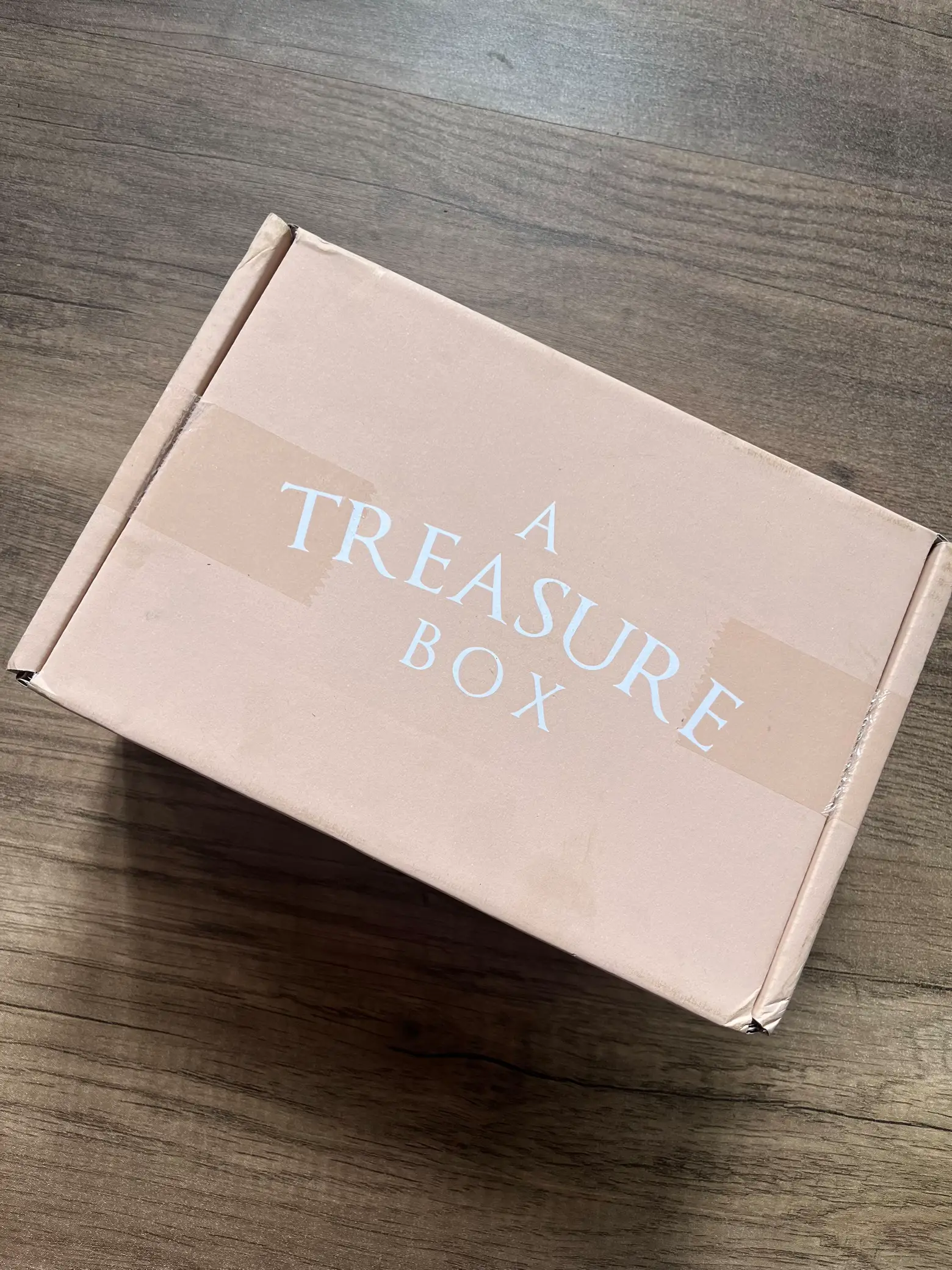 A TREASURE BOX ใบแรก ความรู้สึก🧳 | แกลเลอรีที่โพสต์โดย Inthira Yuynag ...