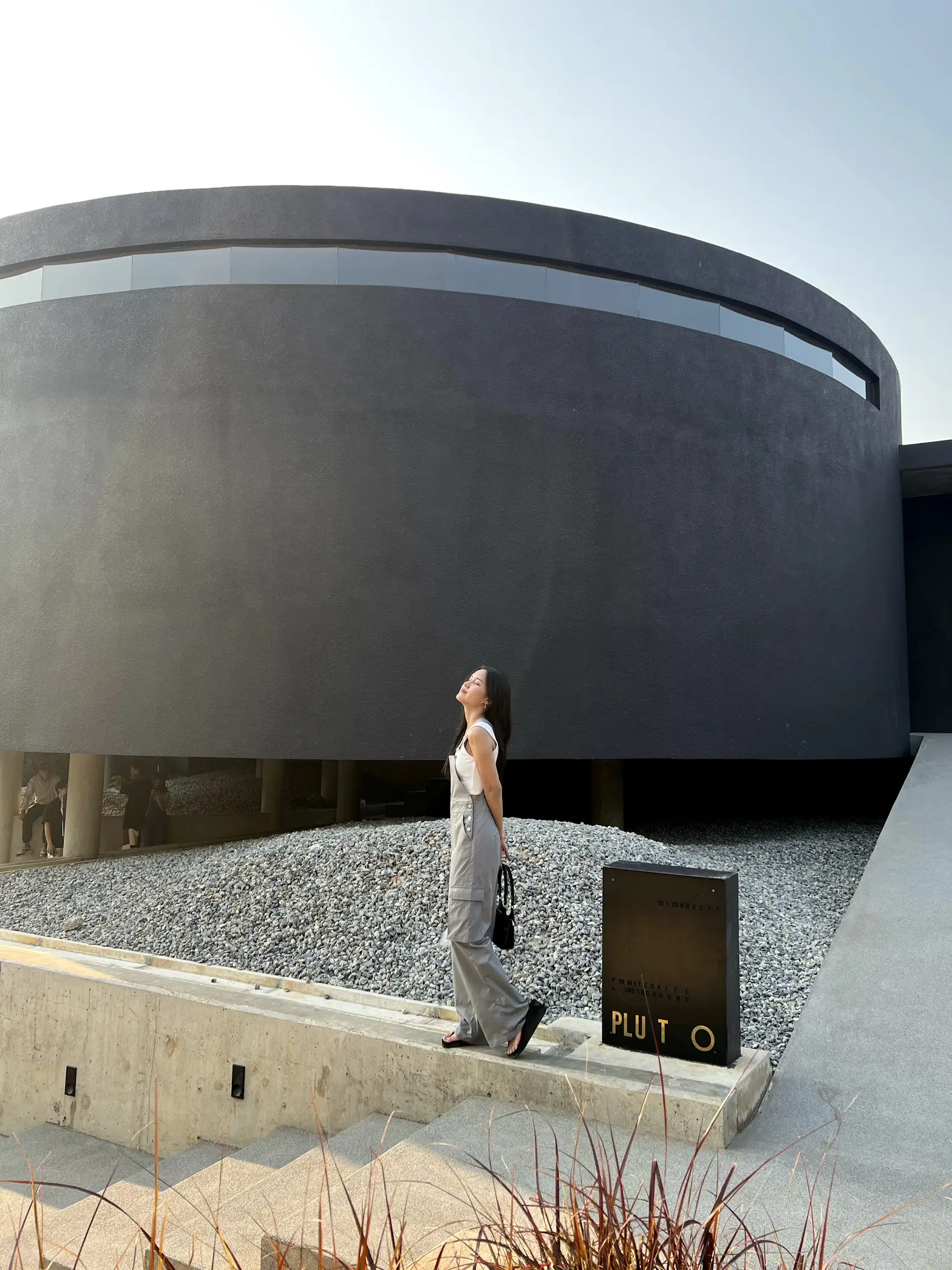 คาเฟ่เชียงใหม่ พาไปถ่ายรูปเล่นที่ ดาว Pluto🪐 | แกลเลอรีที่โพสต์โดย 🦖yingg | Lemon8