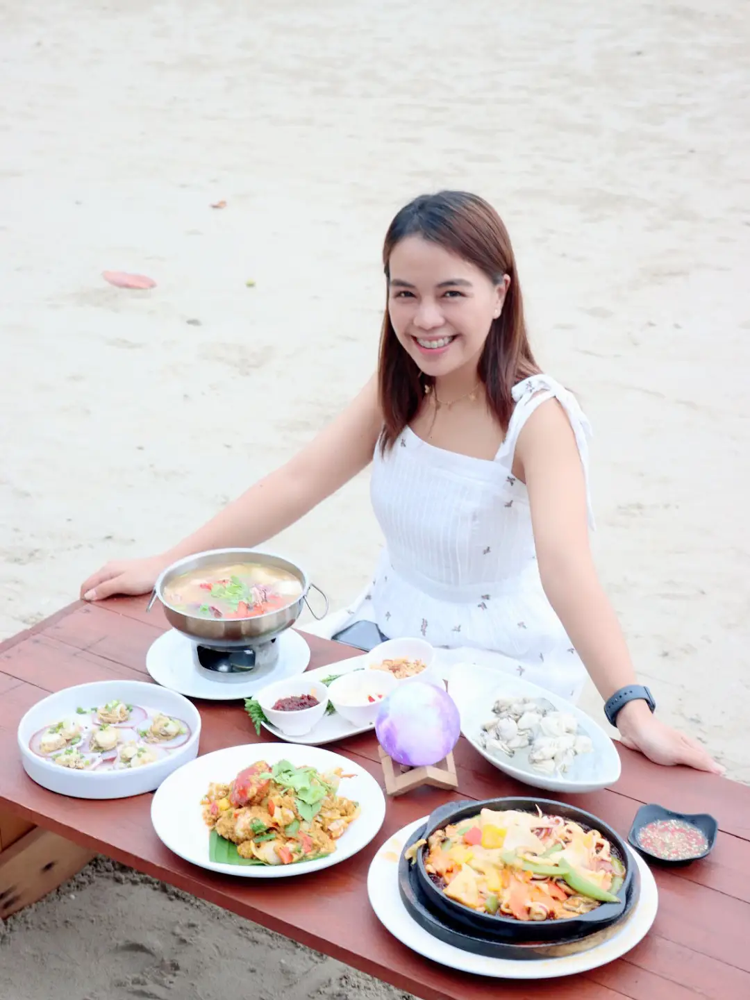 𝗠𝗮𝗰 𝗯𝗲𝗮𝗰𝗵 𝗯𝗮𝗿 เกาะช้าง | แกลเลอรีที่โพสต์โดย Fai’s Reviews | Lemon8