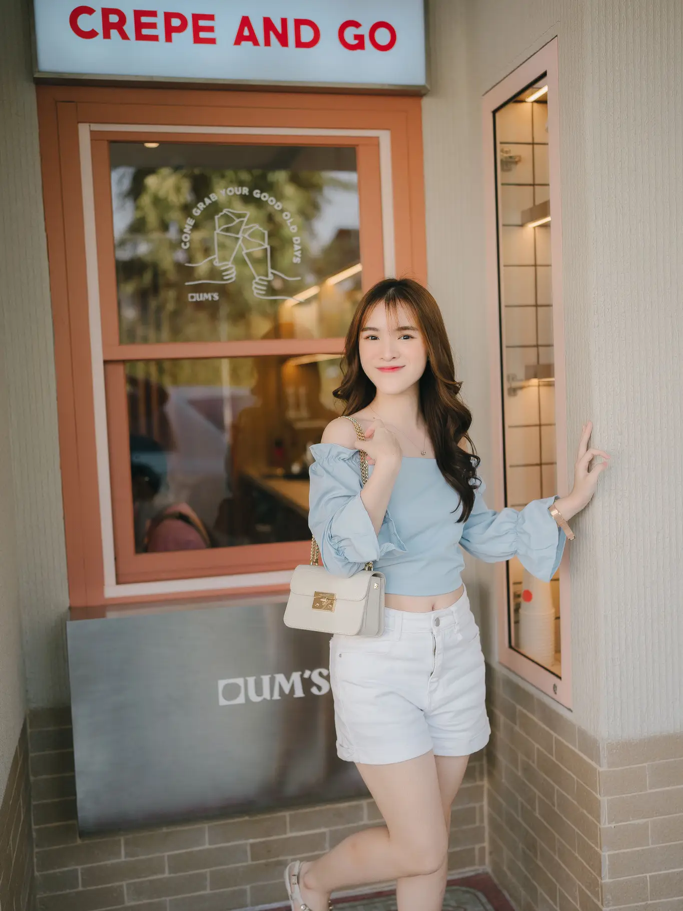 How to โพสท่าสไตล์สาวขี้อาย x ootd | แกลเลอรีที่โพสต์โดย mildsmurrf ...