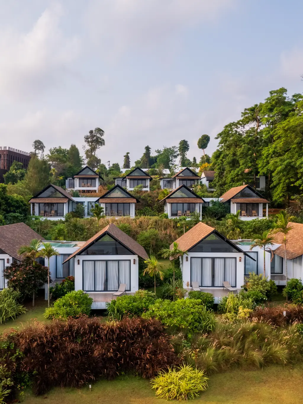 หนีร้อน มานอนชิลล์ Little Moon Villa #เกาะหมาก☀️ | แกลเลอรีที่โพสต์โดย ...