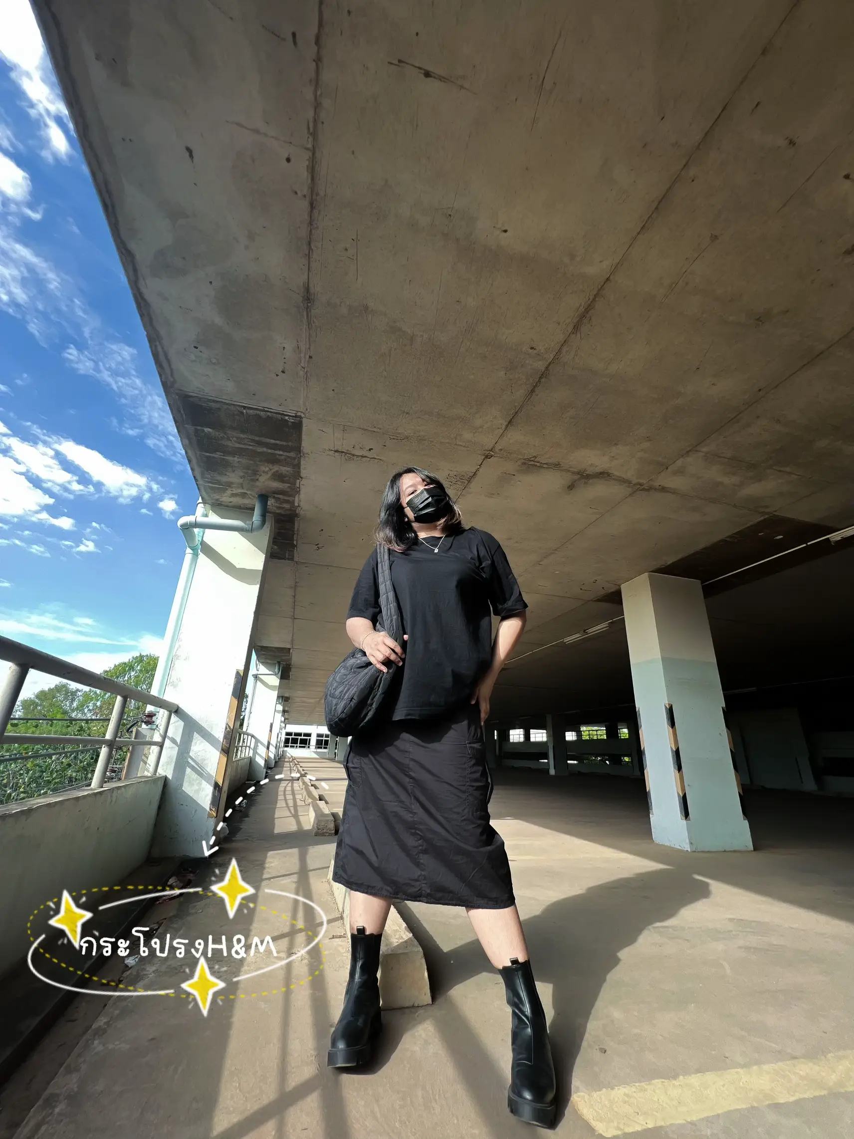 แต่งตัวโทนดำ สาวอวบ | แกลเลอรีที่โพสต์โดย Mok | Lemon8