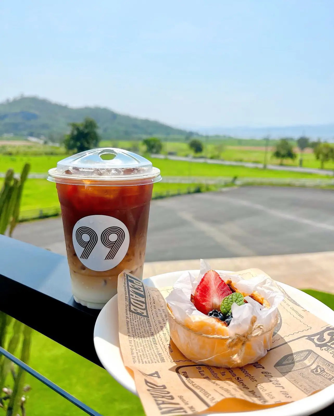 Ninety-nine Cafe&Chillbar | แกลเลอรีที่โพสต์โดย 𝐕𝐈𝐓𝐀𝐌𝐈𝐋𝐊. | Lemon8