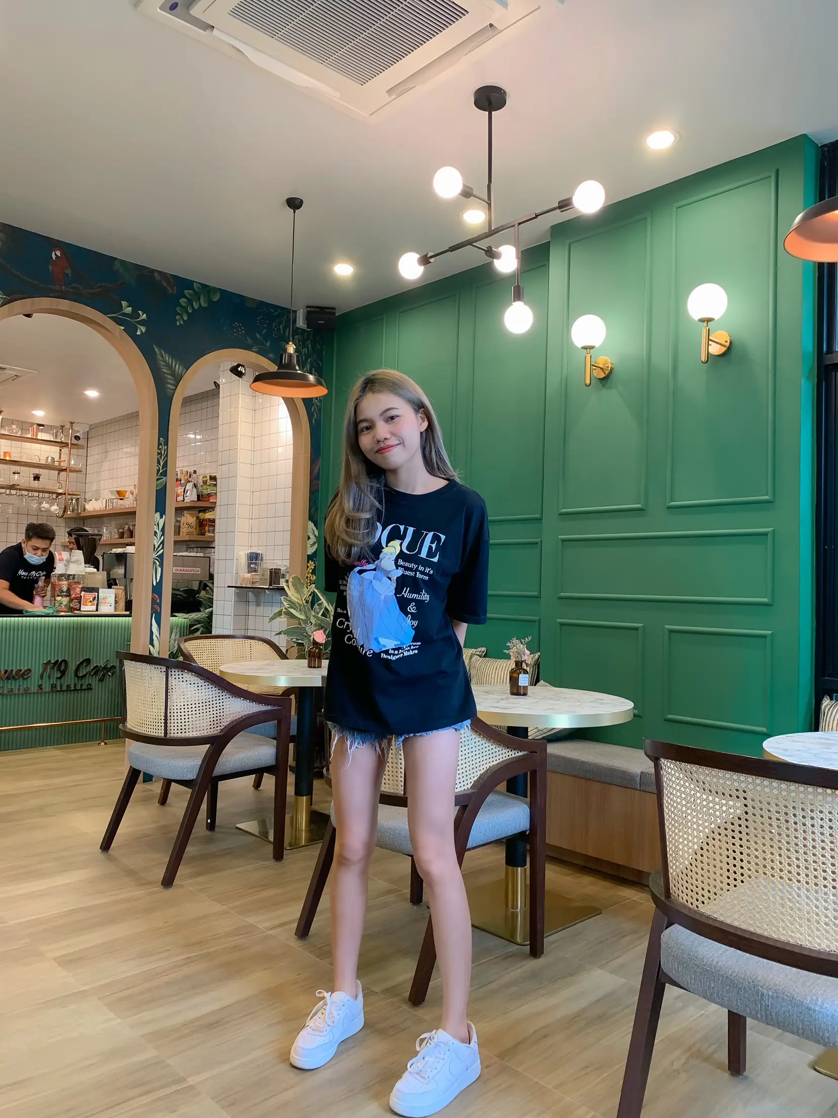 Review air force 1 เข้ากับทุกลุค 👟 | แกลเลอรีที่โพสต์โดย llsylvie | Lemon8