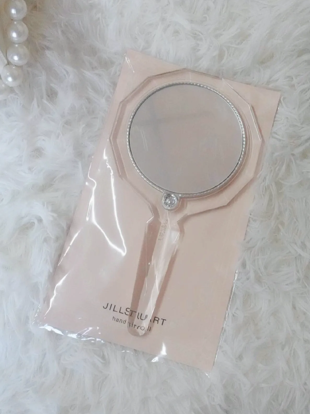 ของขวัญส่องคนโส้ยยย👑 กระจกแบบถือ Jill Stuart 💖 | แกลเลอรีที่โพสต์โดย aomy | Lemon8