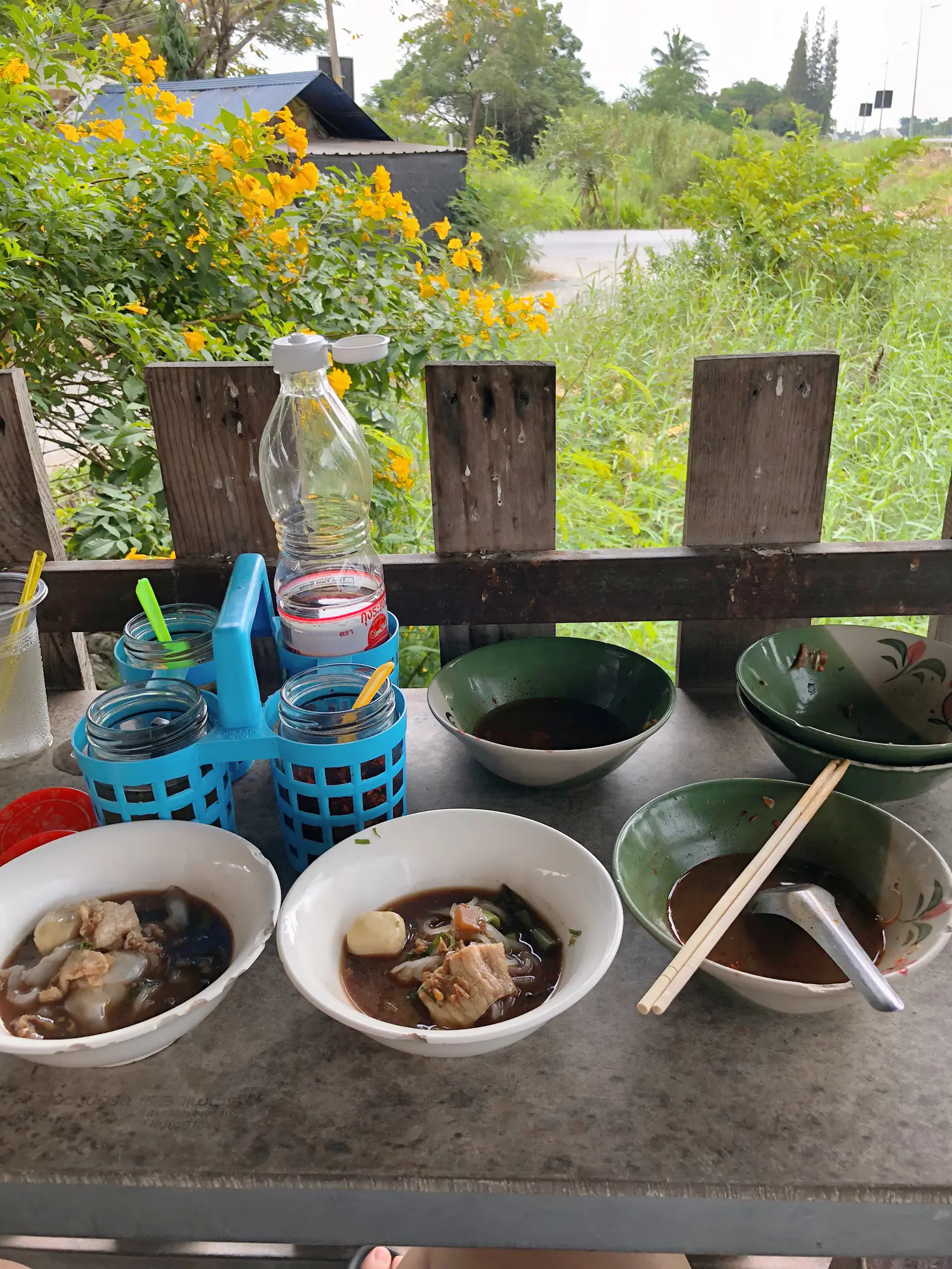 บุฟเฟ่ต์ก๋วยเตี๋ยวเรือ 39.- อิ่มไม่อั้น นครปฐ๊มมมมมมม | แกลเลอรีที่โพสต์โดย Non | Lemon8