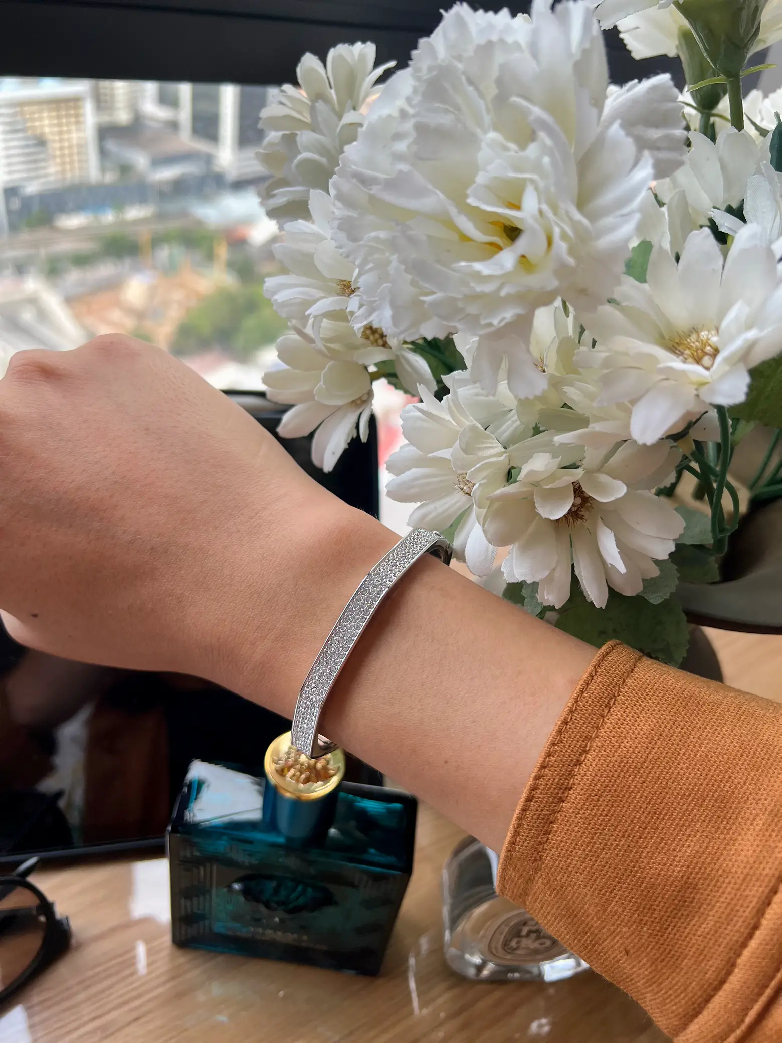 รีวิวกำไลจาก Swarovski 🦢 | แกลเลอรีที่โพสต์โดย MJ.MJAi | Lemon8