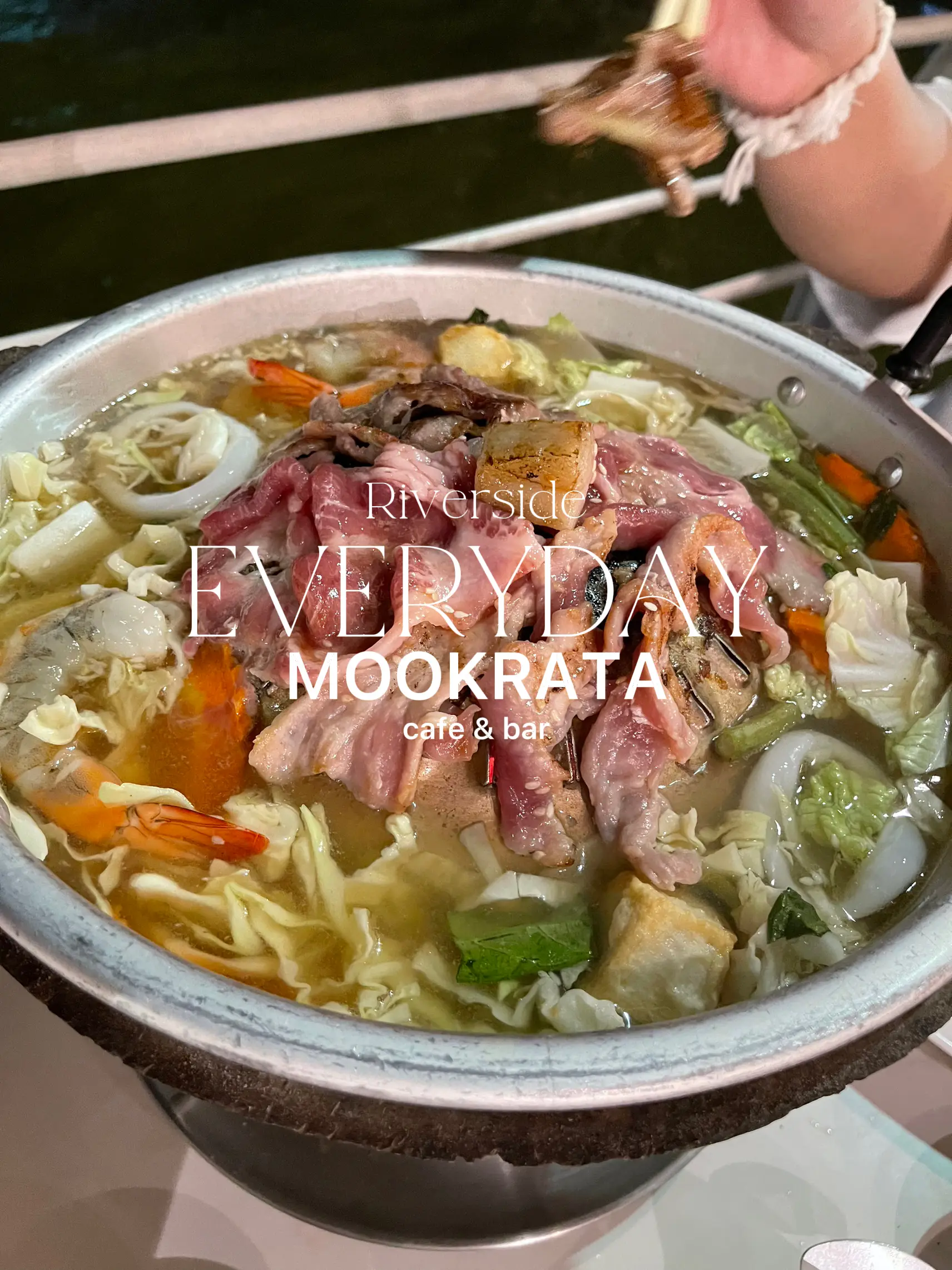 แนะนำ ! หมูกระทะริมน้ำ ที่ Everyday Mookrata Riverside 🥘 | แกลเลอรีที่ ...