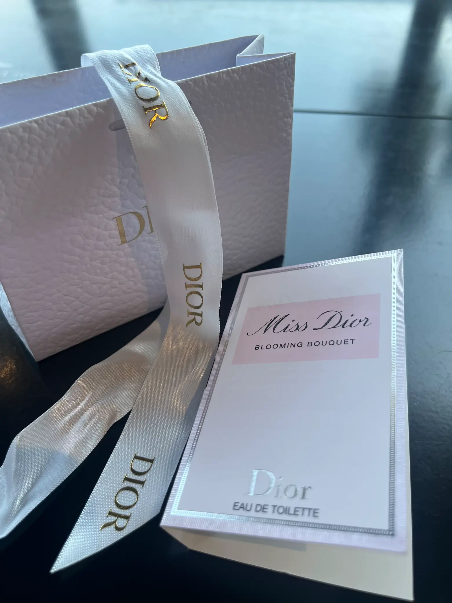 ถ่ายรูปdior icon siam - การค้นหาใน Lemon8