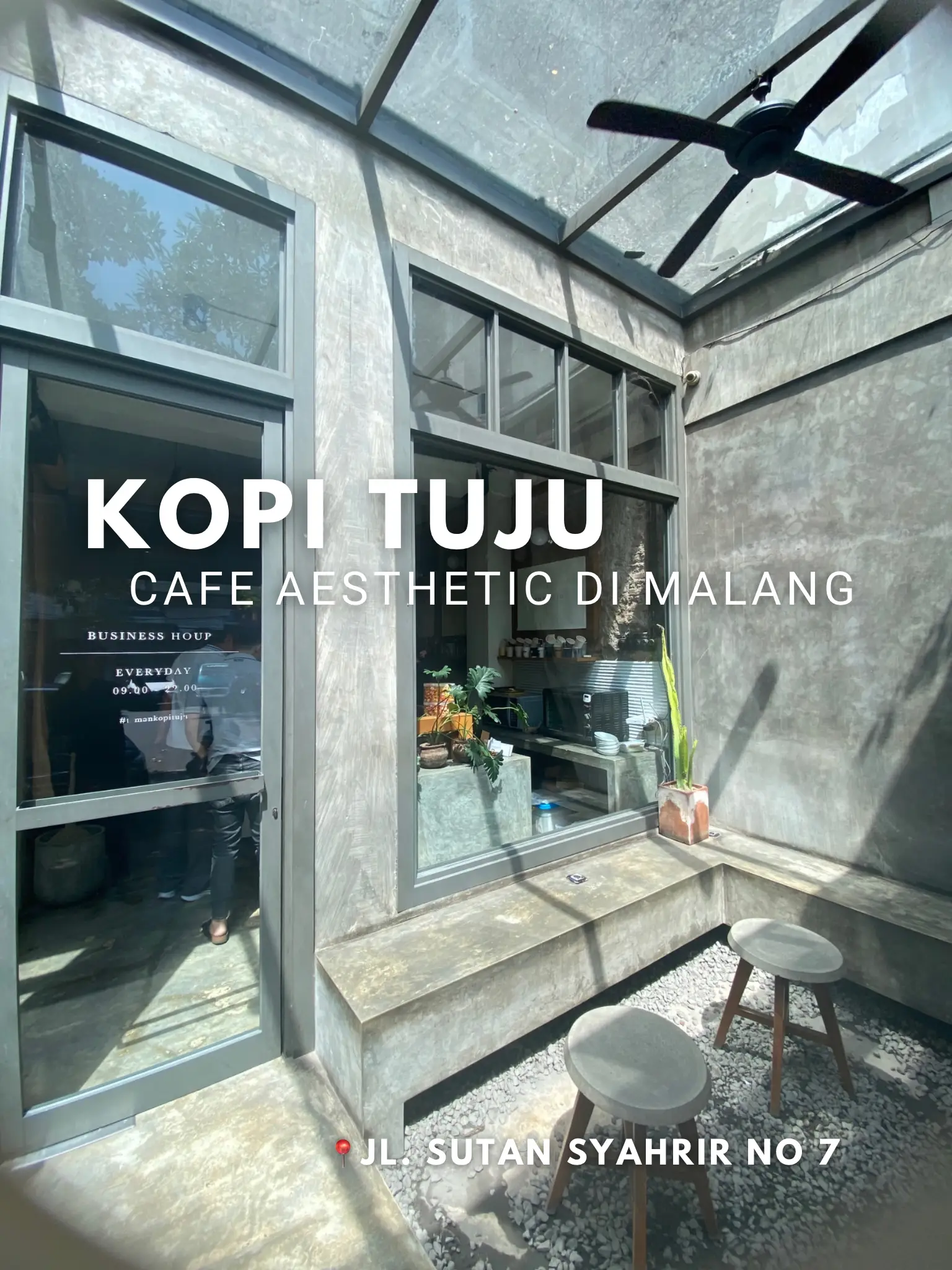 Kafe Aesthetic di Malang, KOPI TUJU ~ | แกลเลอรีที่โพสต์โดย Marta | Lemon8