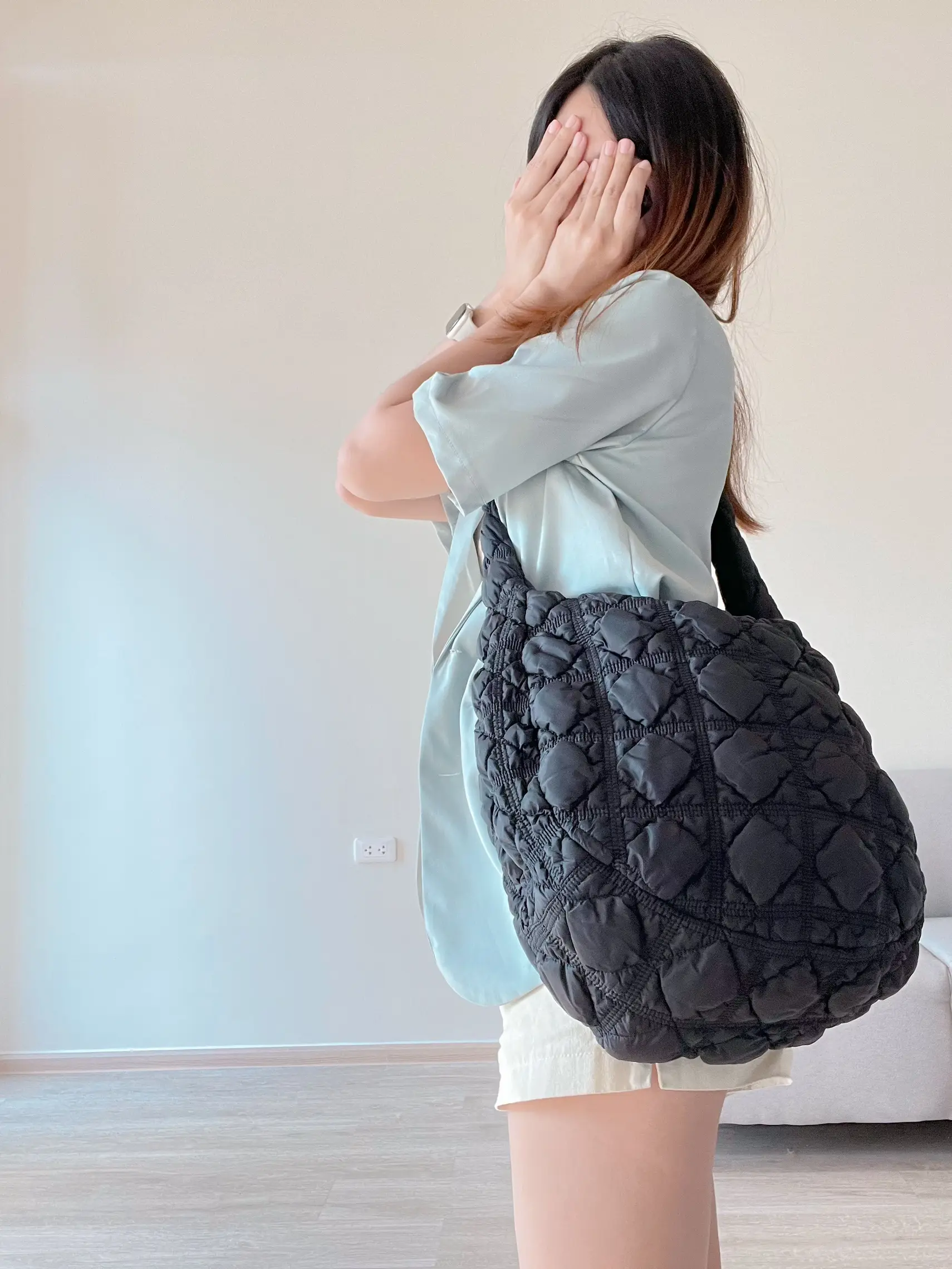 สายแบกต้องมี Carlyn Soft L Black | แกลเลอรีที่โพสต์โดย PhorPhueng x ...