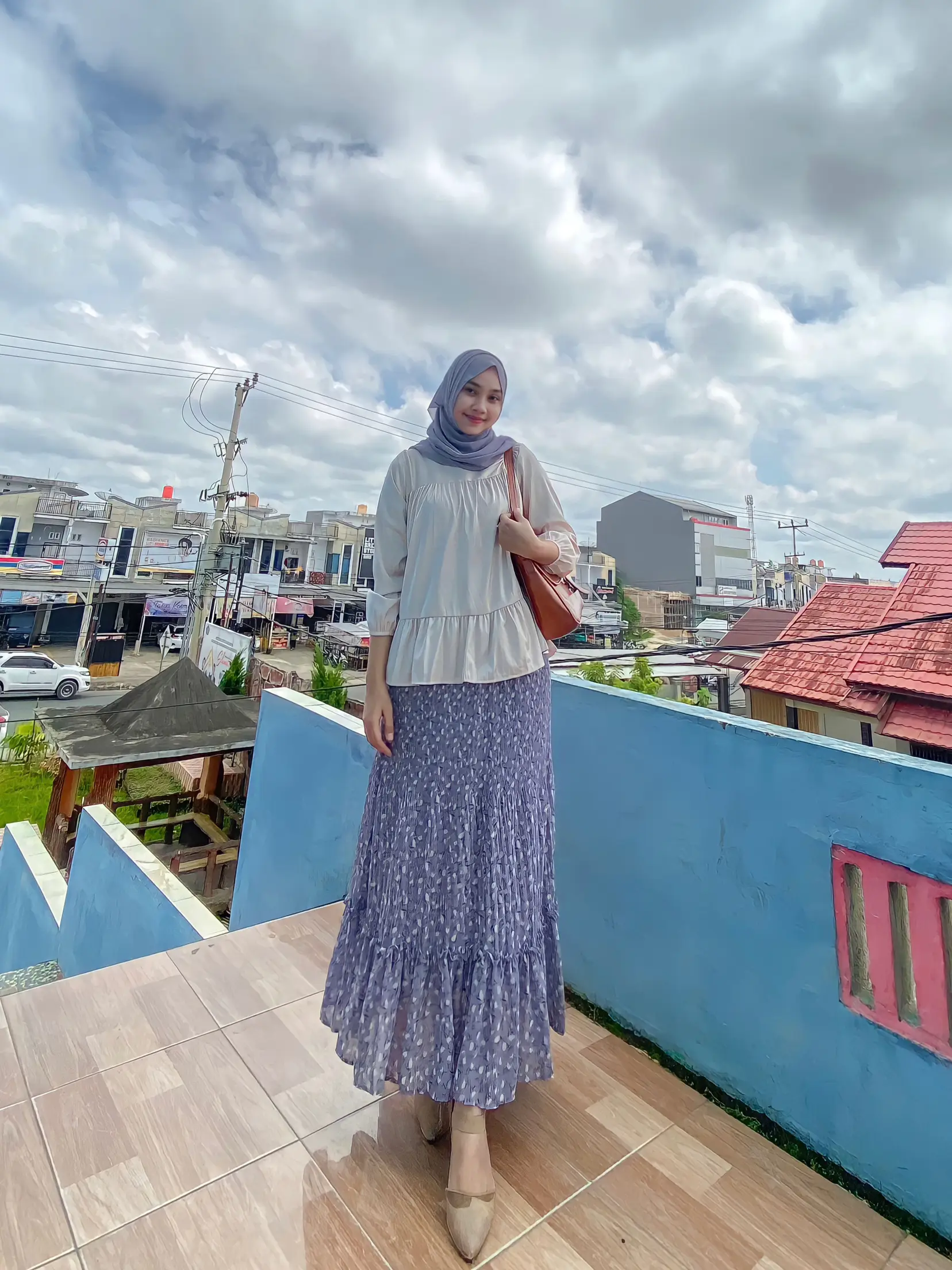 Ootd kampus warna purple | Galeri diposting oleh baby afa | Lemon8