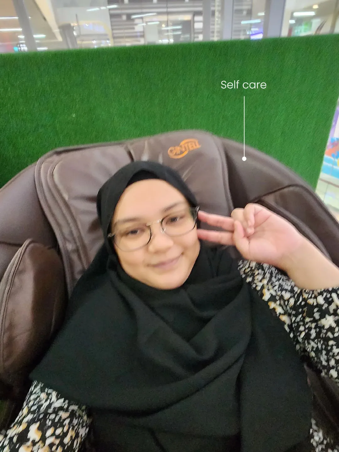 2 days on the massage chair. | Gallery posted by Hi, im Mira 👋 | Lemon8