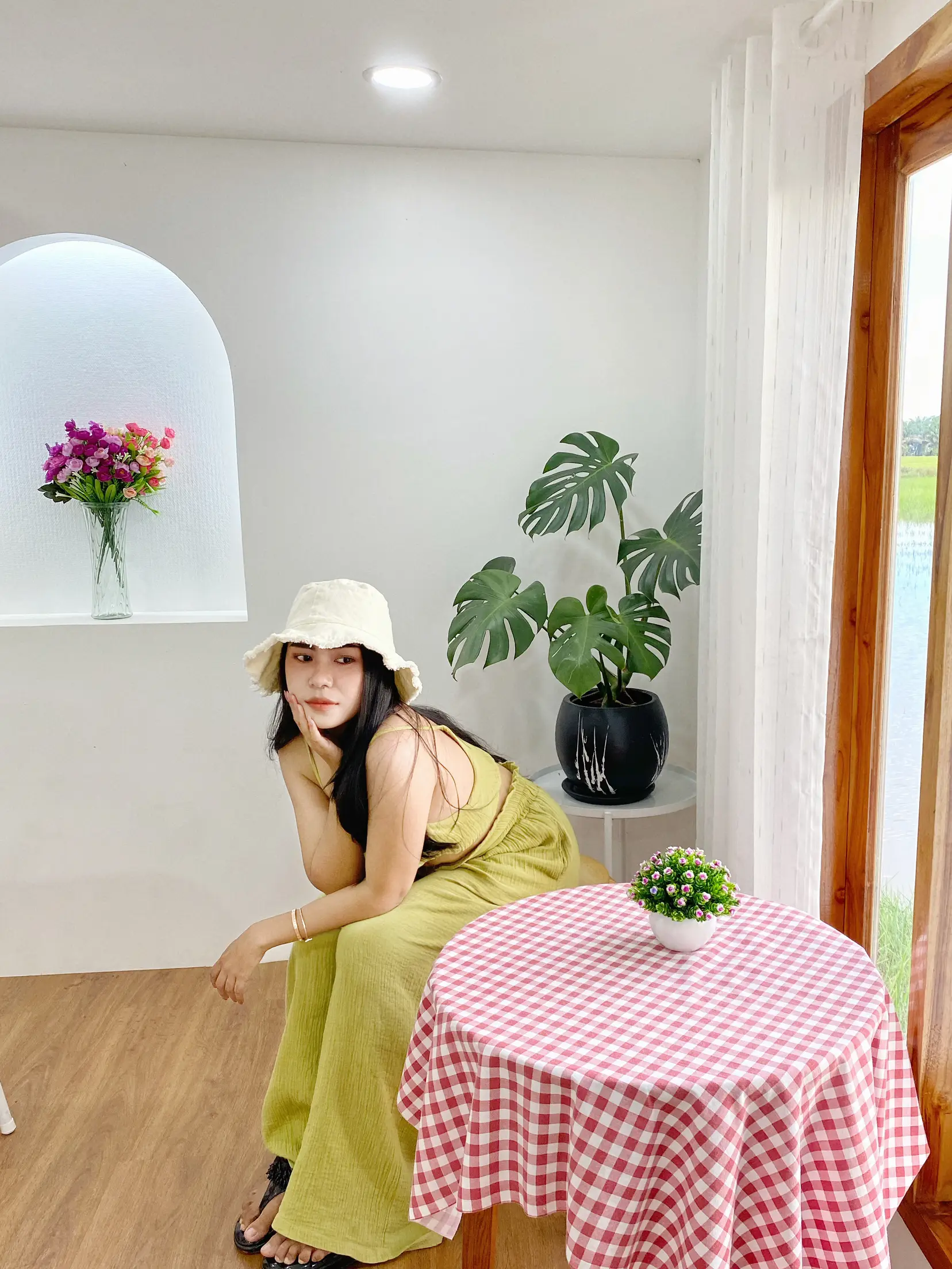 ถ่ายรูปคาเฟ่กับลูก🐰 | แกลเลอรีที่โพสต์โดย 𝕄𝕖𝕒𝕨 𝕠𝕣𝕒𝕪𝕒. | Lemon8