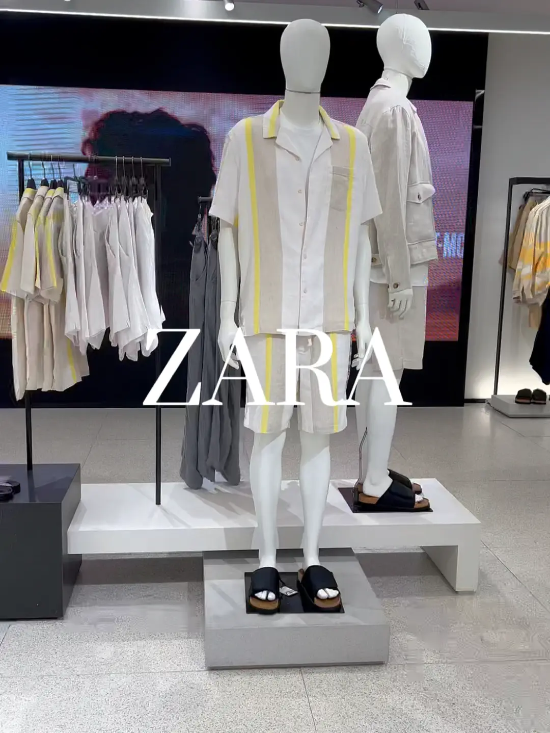 What’s new in ZARA พาทัวร์ ZARA Men | วิดีโอที่เผยแพร่โดย MODTRIMOSA | Lemon8