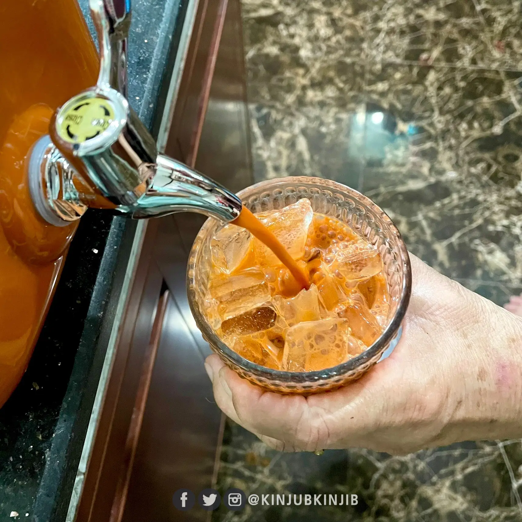 แจกสูตรเด็ด ชาเย็นปักษ์ใต้ บอกเลยสูตรนี้โคตรอร่อย | แกลเลอรีที่โพสต์โดย kinjubkinjib | Lemon8