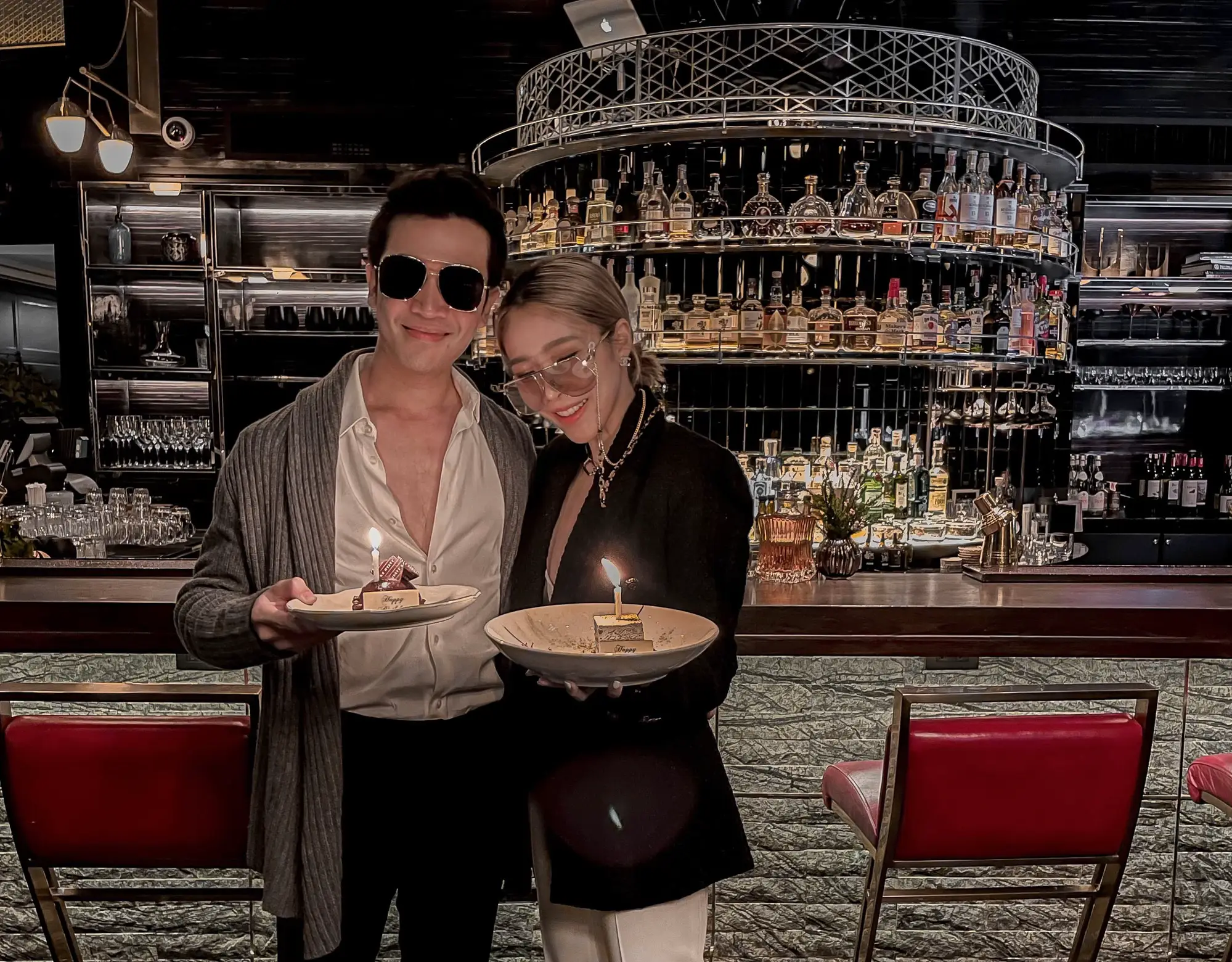 Penthouse Bar + Grill | แกลเลอรีที่โพสต์โดย giffany.cee | Lemon8