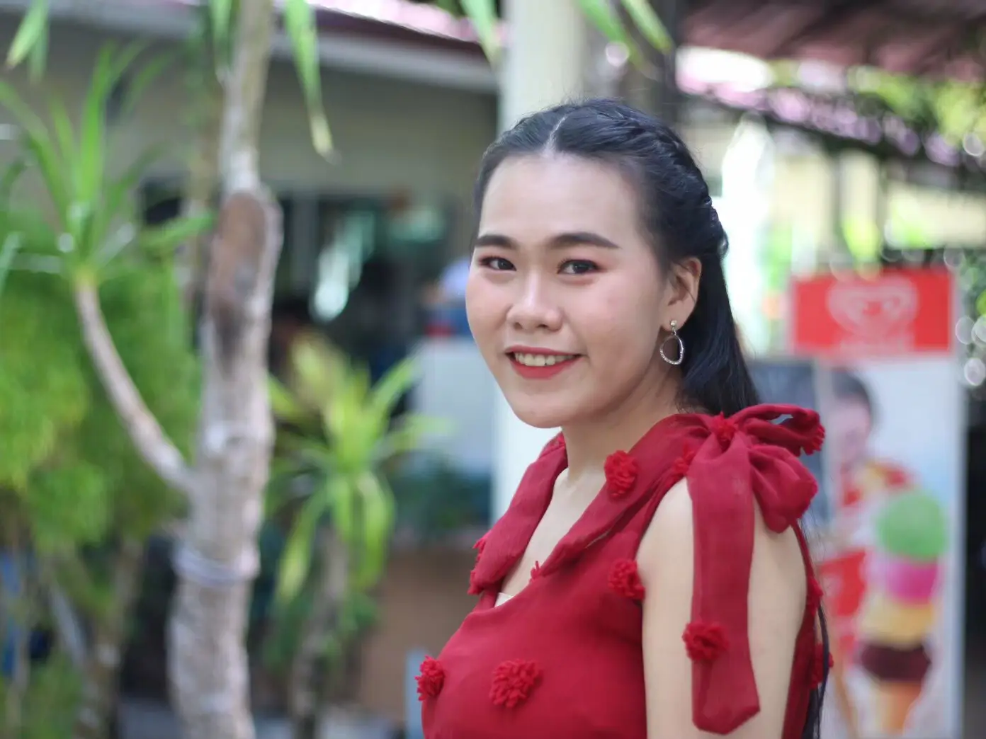 How to ชุดออกงานสีแดง | แกลเลอรีที่โพสต์โดย Kukkai | Lemon8