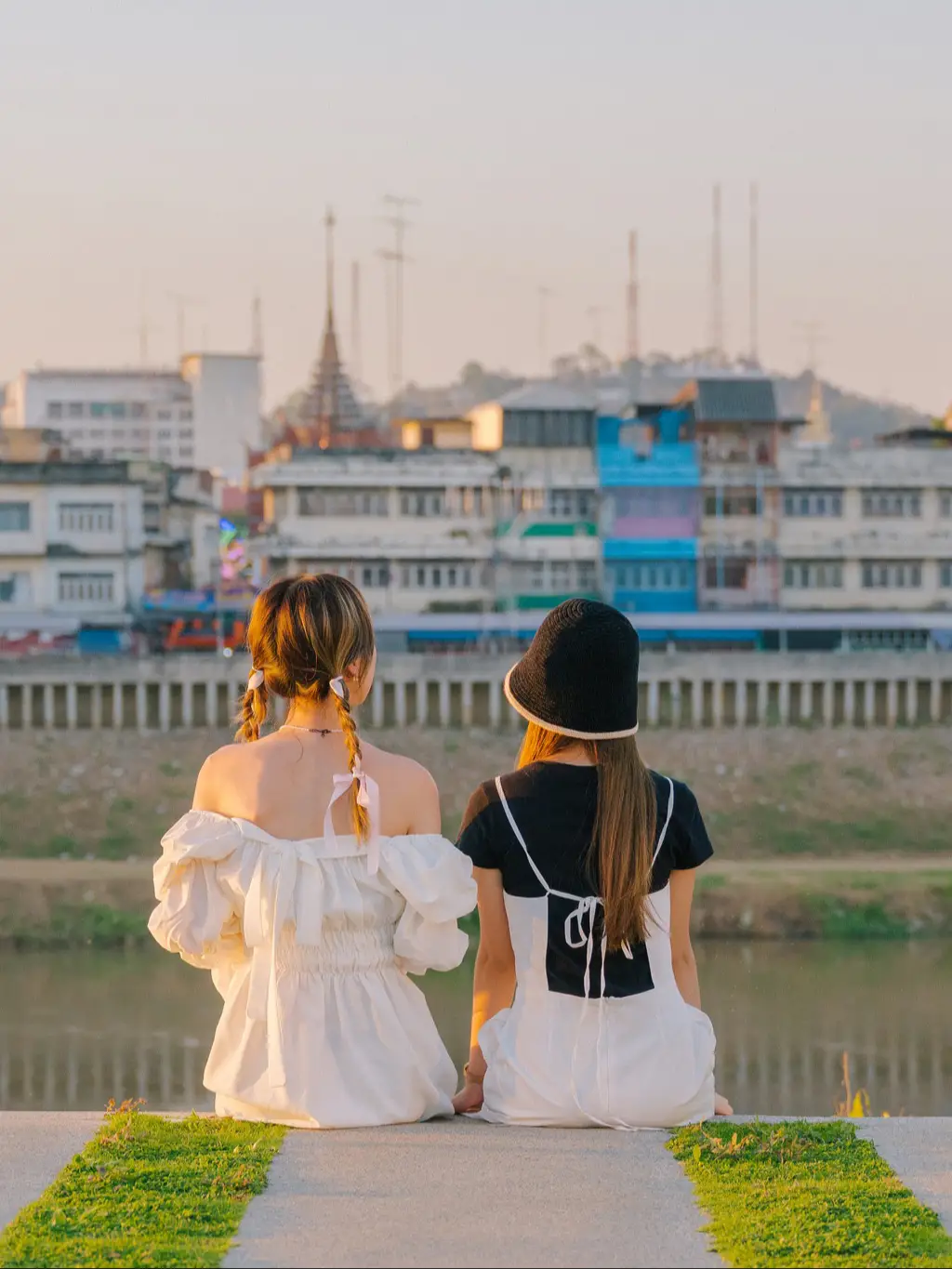 รวม 12 ที่เที่ยว #นครสวรรค์ มันปังมาก!! 🧧🐉 | แกลเลอรีที่โพสต์โดย lbzero | Lemon8