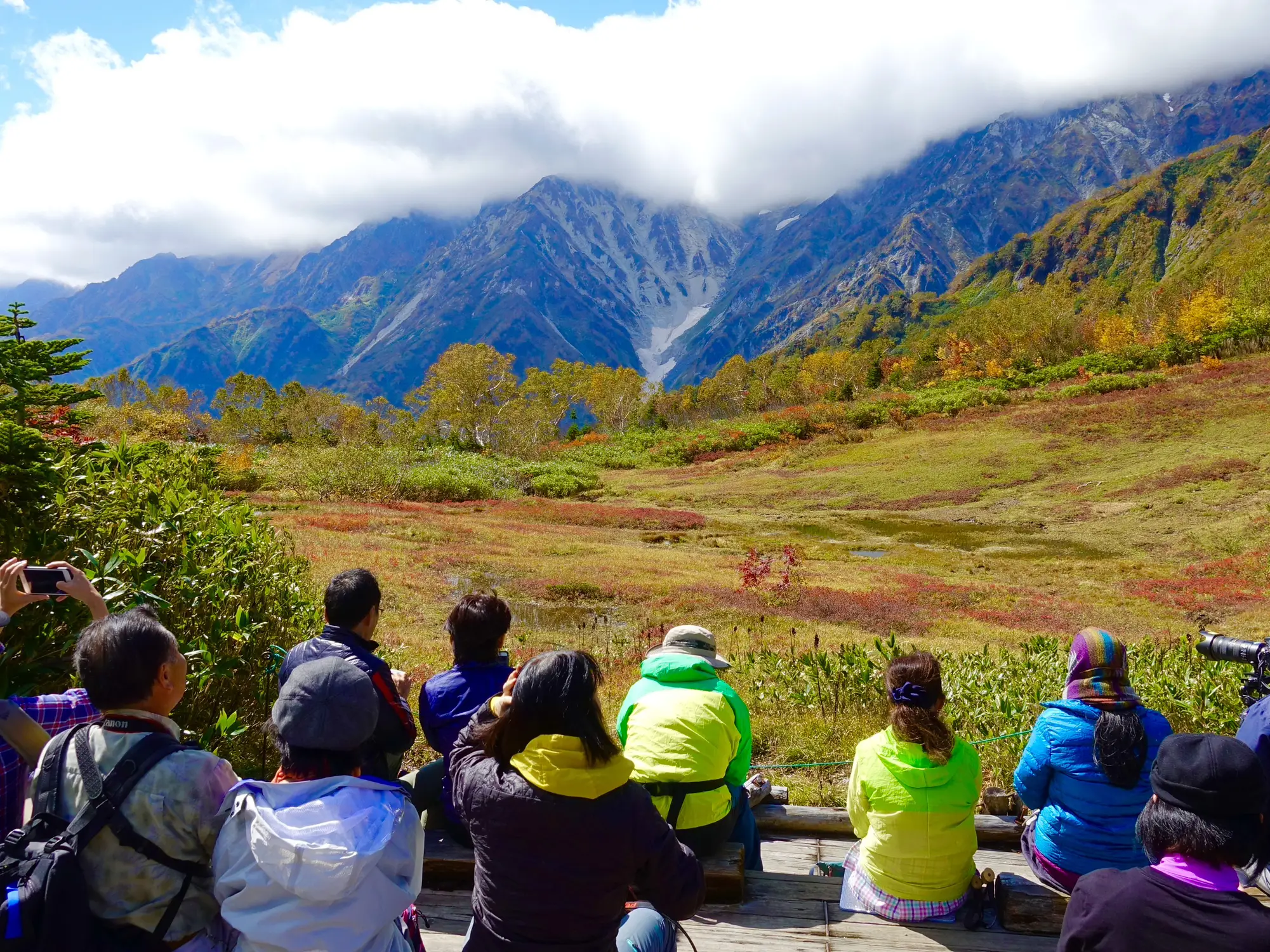 Hiking and autumn colours in Hakuba, Japan | Gallery posted by xiaozha ...