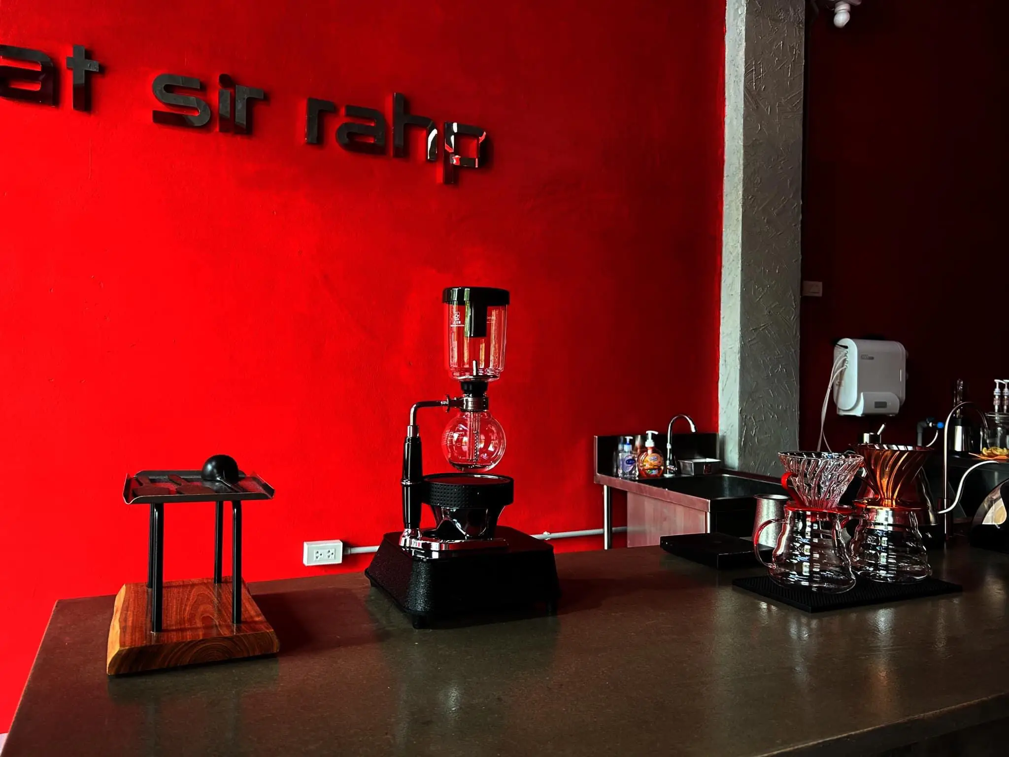 at sir raph 🚨 คาเฟ่สนามบินน้ำ | แกลเลอรีที่โพสต์โดย Not so bad | Lemon8