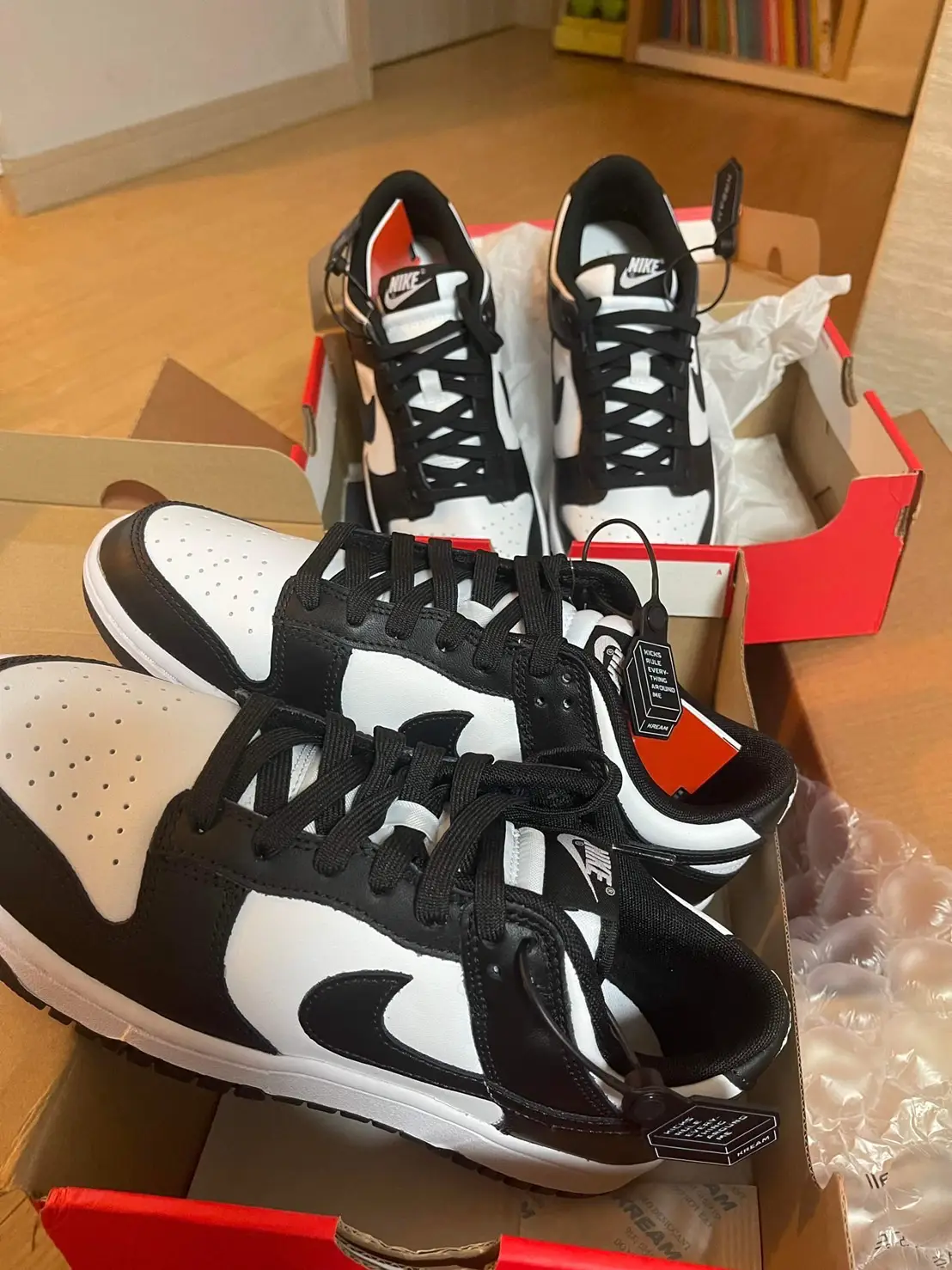 Dunk Low panda | Gallery posted by PhakaMink | Lemon8