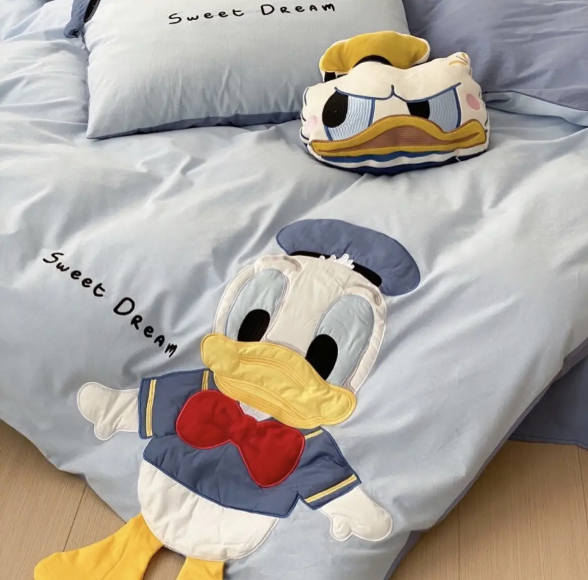💎ชุดผ้าปูที่นอน Donald Duck | แกลเลอรีที่โพสต์โดย 😜thanika😘 | Lemon8