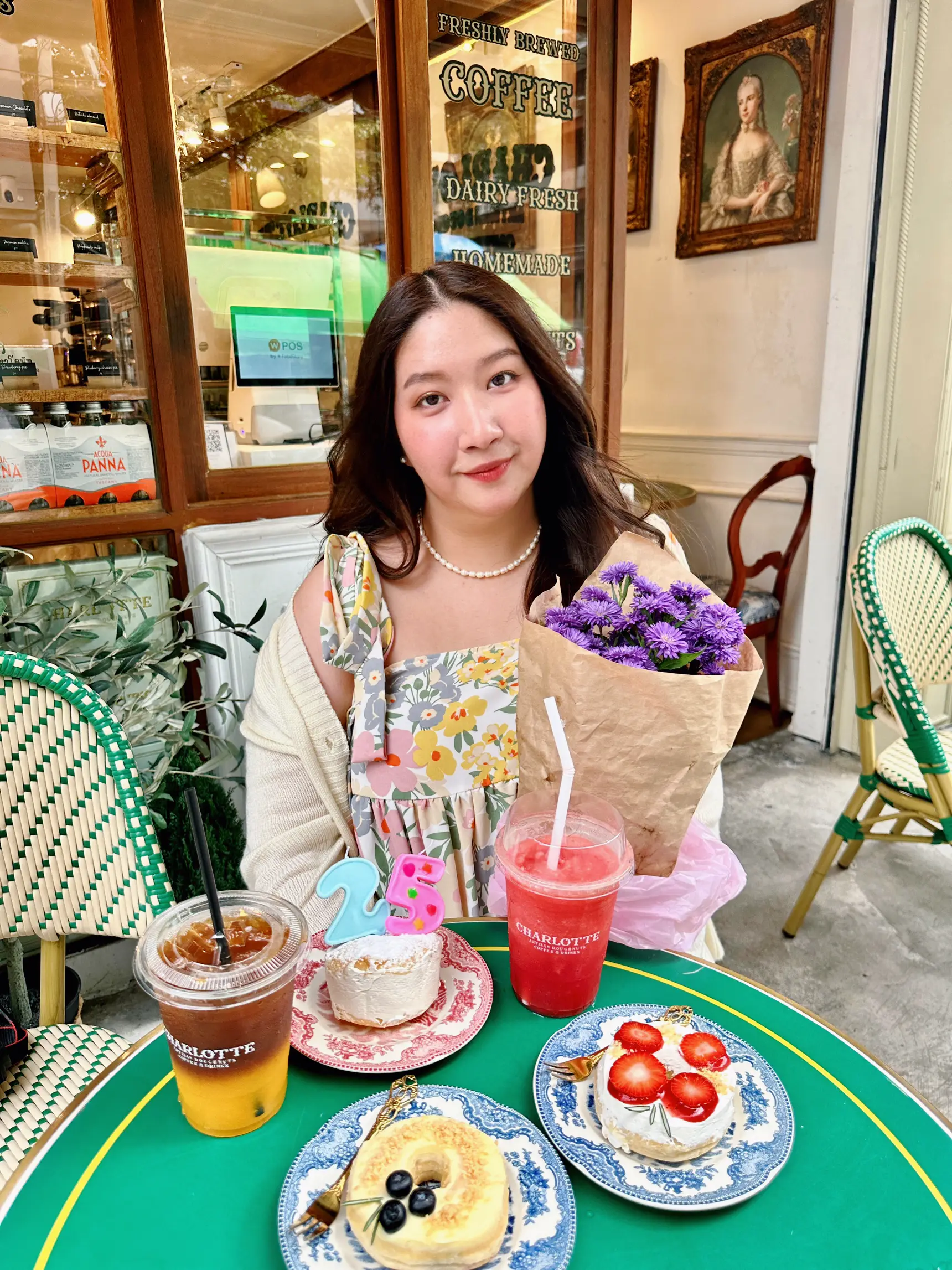 แชร์พิกัดคาเฟ่ถ่ายรูปวันเกิด งบ500 | แกลเลอรีที่โพสต์โดย Kunview | Lemon8