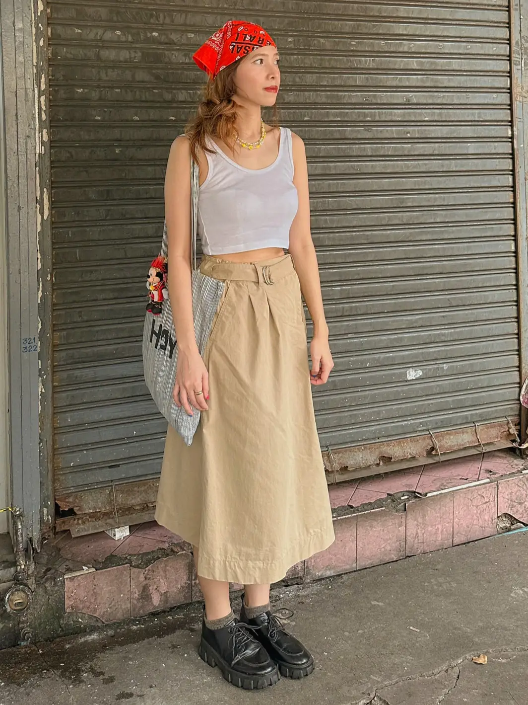 OOTD LOOKS (JJ จตุจักรหน้าร้อน🚨🚗) | แกลเลอรีที่โพสต์โดย asma.ntd | Lemon8