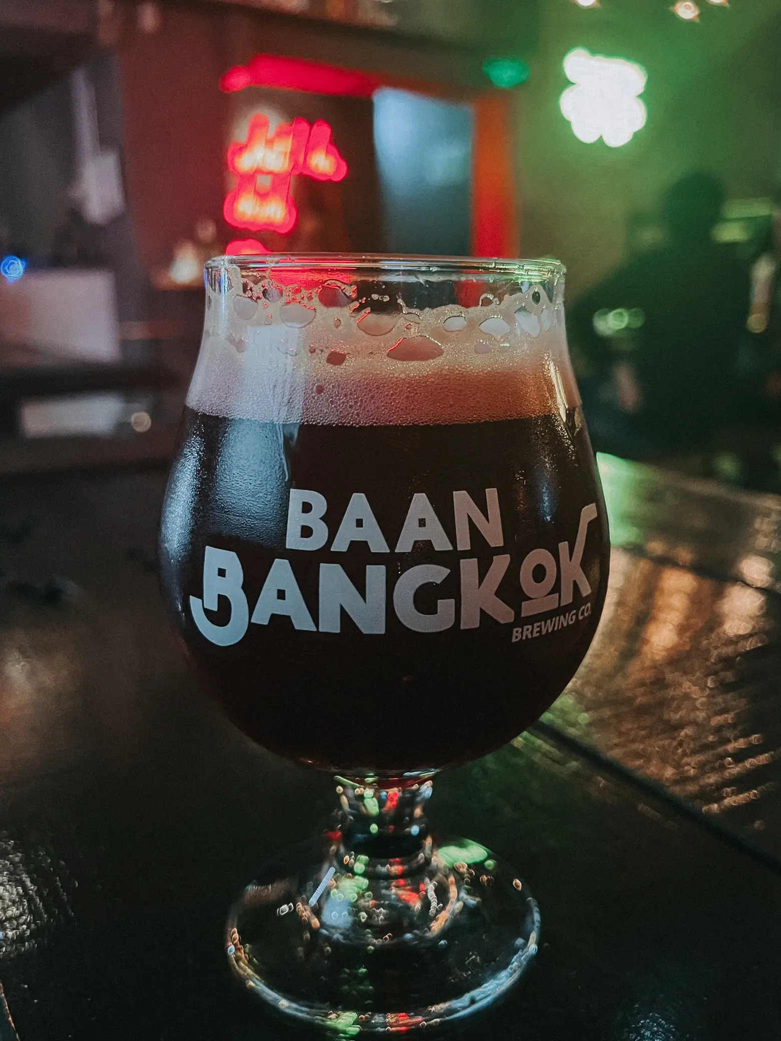 HAZE BKK Craft Beer Bar นั่งชิวๆที่ป้อมปราบ | แกลเลอรีที่โพสต์โดย ศศิ ...