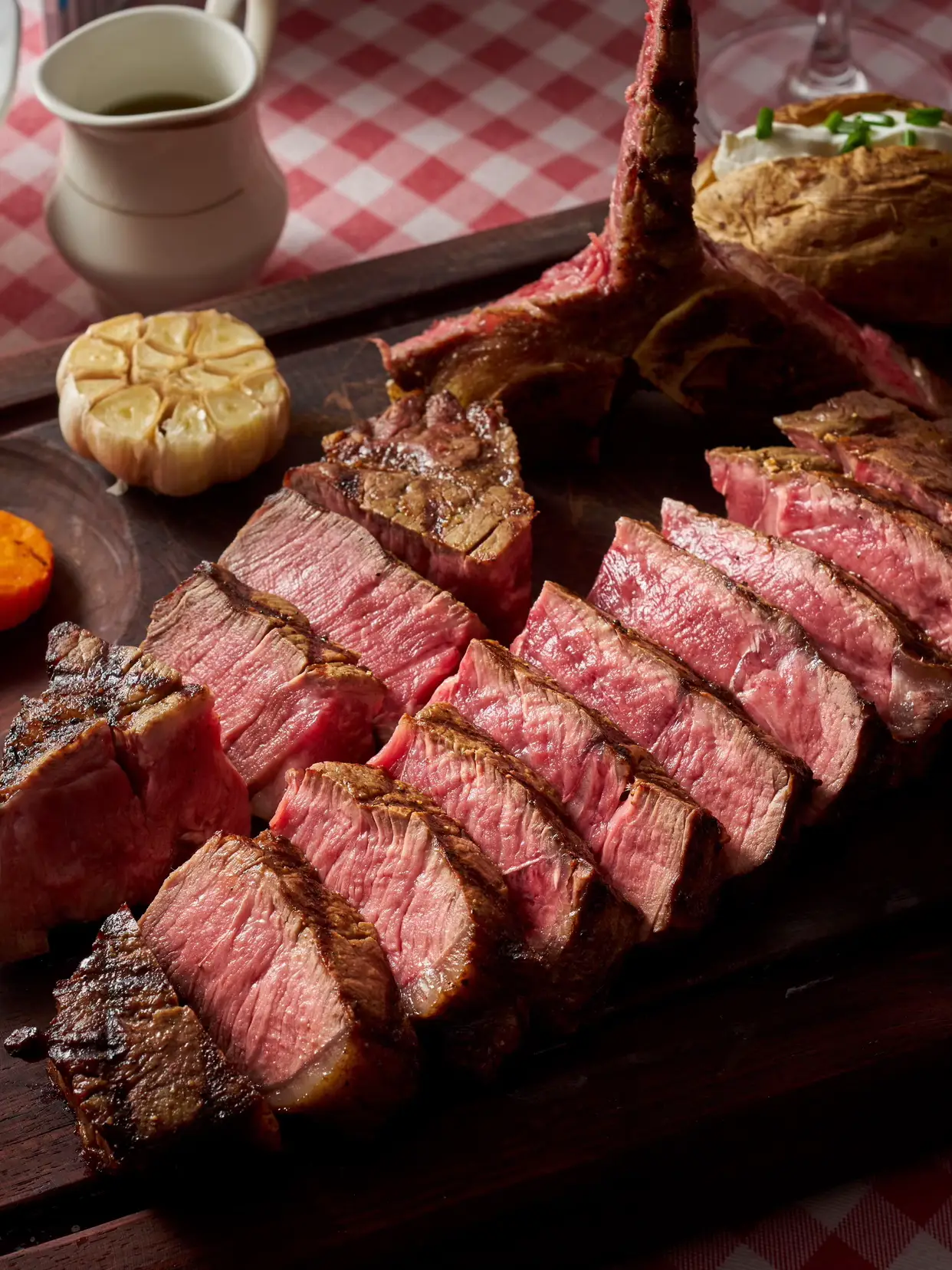 The House of Meat. | แกลเลอรีที่โพสต์โดย EL TORO | Lemon8