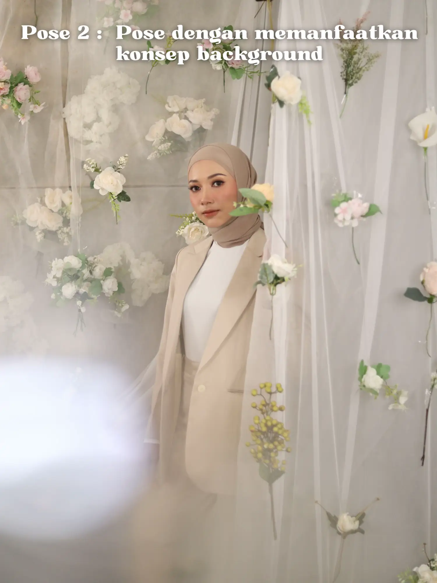 Prewed Pose Reference🥰 | แกลเลอรีที่โพสต์โดย putrishabrinna | Lemon8