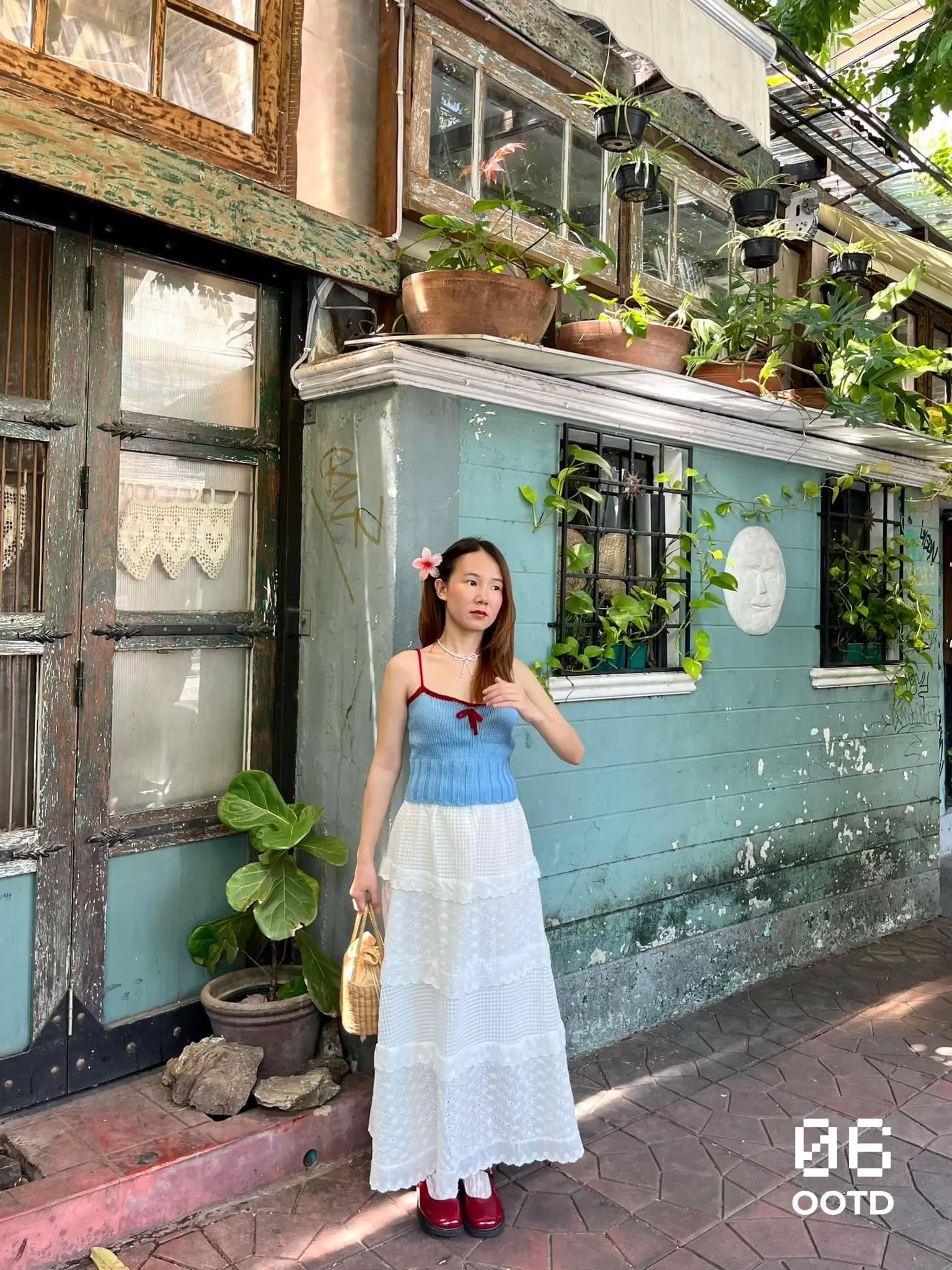 OOTD x กระโปรงยาวสีขาว 🥨 👗 | แกลเลอรีที่โพสต์โดย 𝐦𝐦 ♡︎ | Lemon8