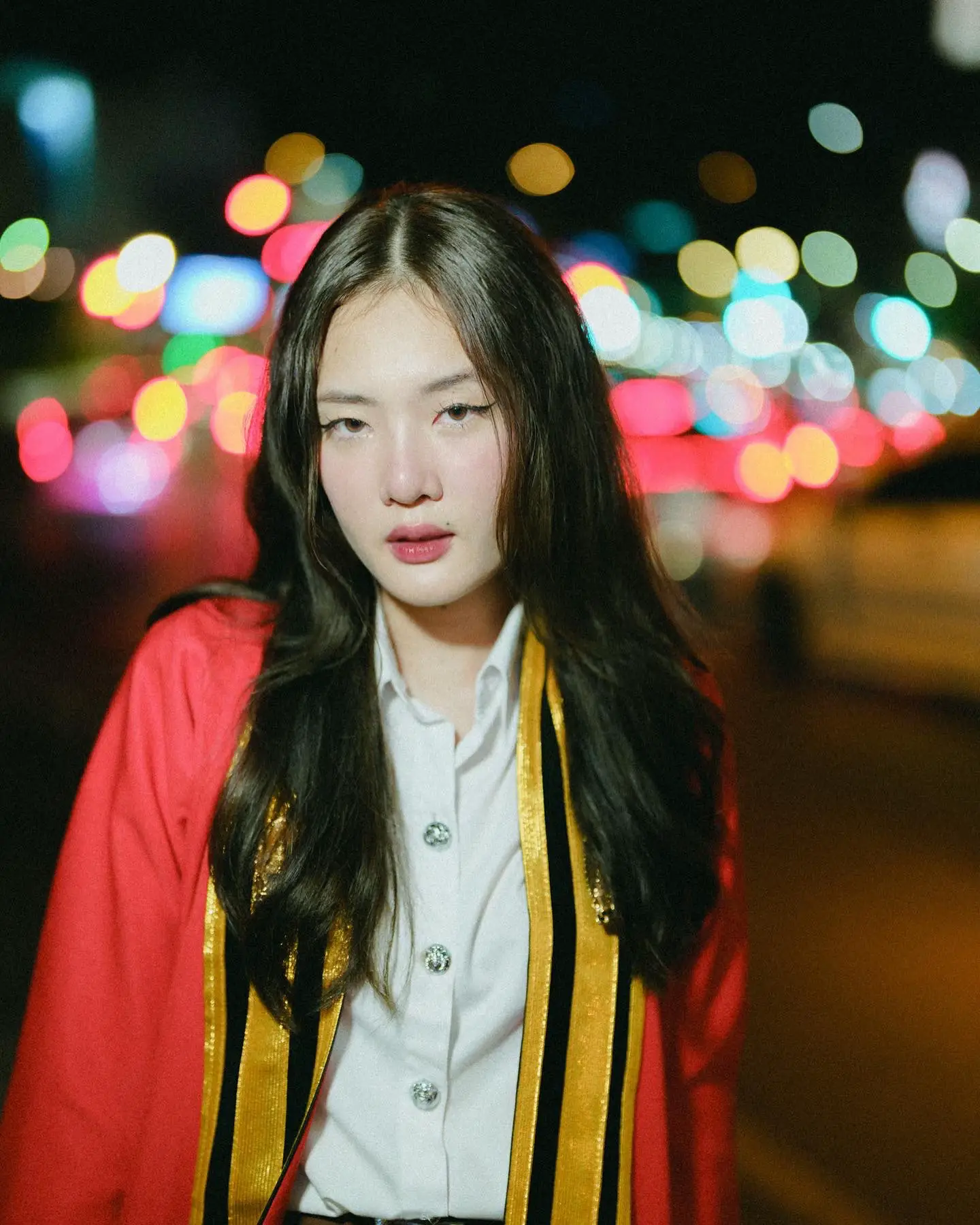 ถ่ายชุดครุยนอกรอบ | แกลเลอรีที่โพสต์โดย Grace | Lemon8