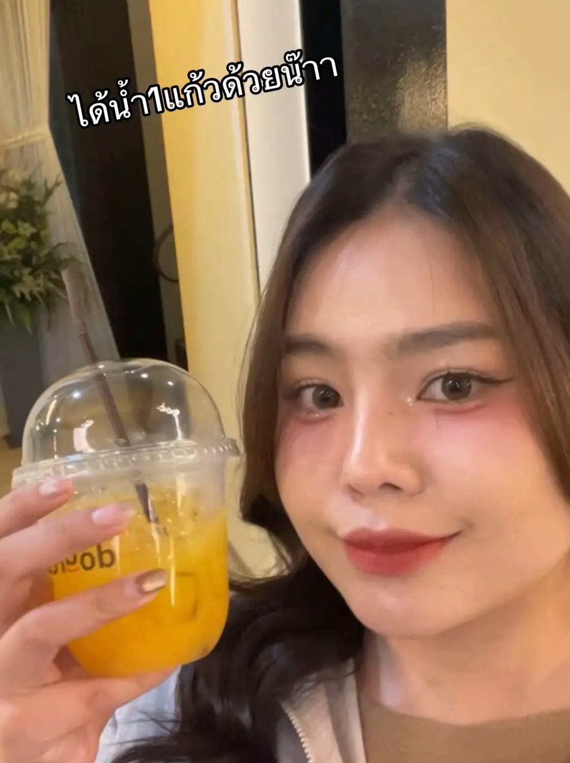 ไอเดียทรงผมสาวหน้ากลมค่า | แกลเลอรีที่โพสต์โดย Melmay.st | Lemon8