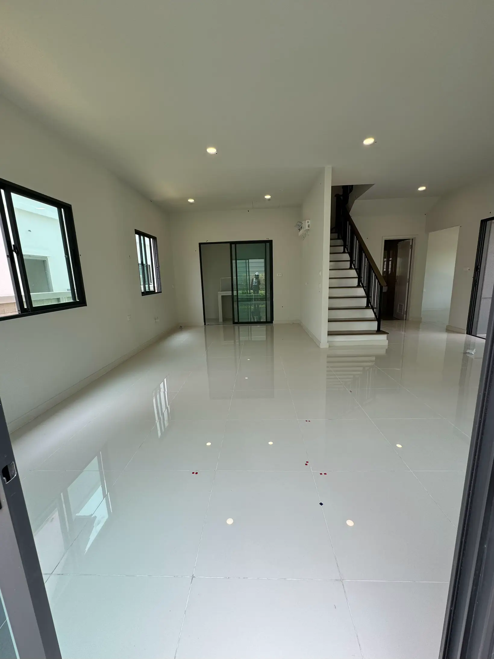 แชร์ประสบการณ์ "แอร์ฝังฝ้า 1 ทิศทาง" | แกลเลอรีที่โพสต์โดย MyHome💓MyLove | Lemon8