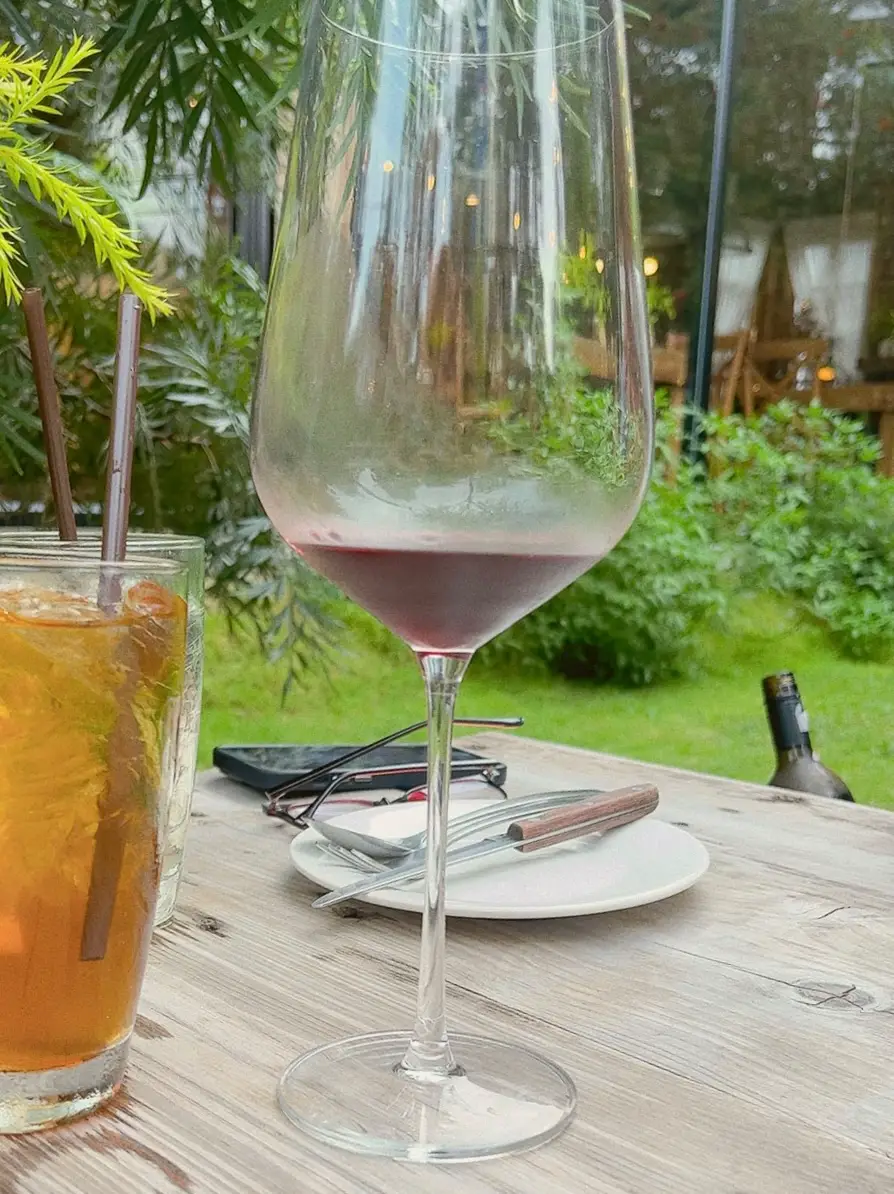 ร้านลับบางแสน .. yellowstone 😋 | แกลเลอรีที่โพสต์โดย 🍀Thanyahpat🍀 | Lemon8