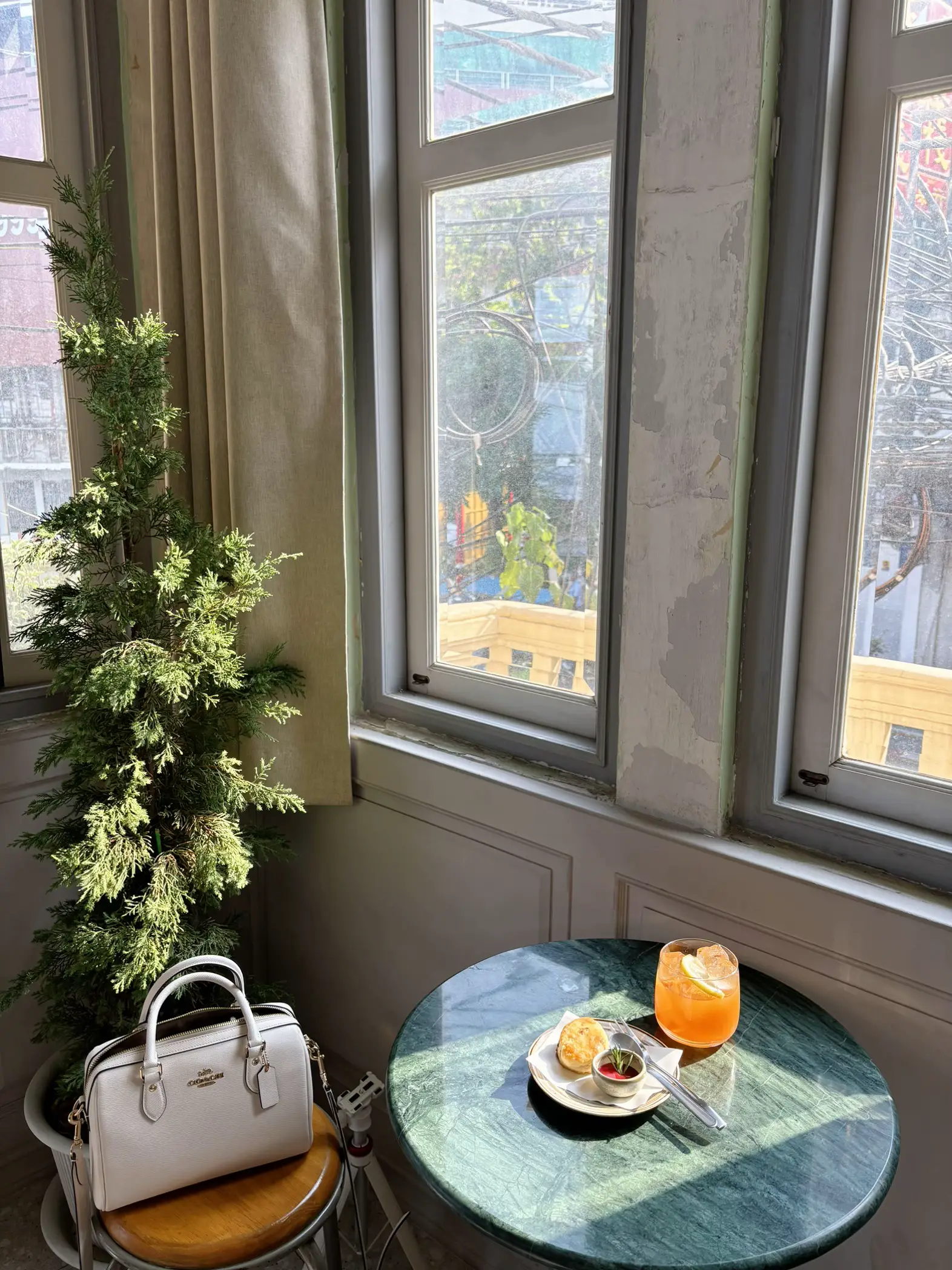 Tea Time @Maithe Cafe 🍑 | แกลเลอรีที่โพสต์โดย ชมพูพาพาย | Lemon8