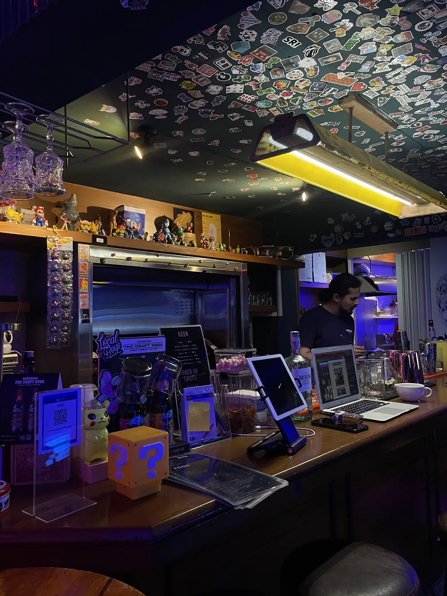 100-Bit Barcade - การค้นหาใน Lemon8