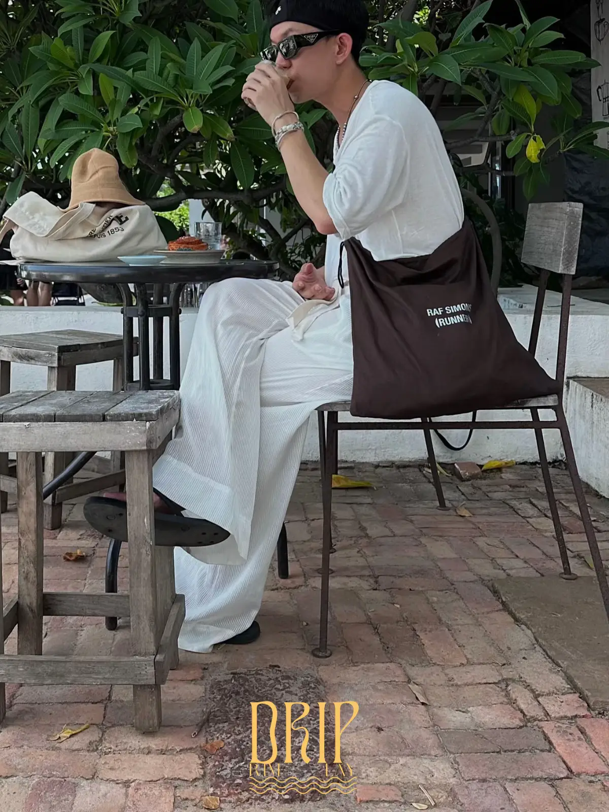 Drip Rim Lay คาเฟ่ vibes สุดชิวริมทะเลหัวหิน ! 🏖️ | แกลเลอรีที่โพสต์โดย ...