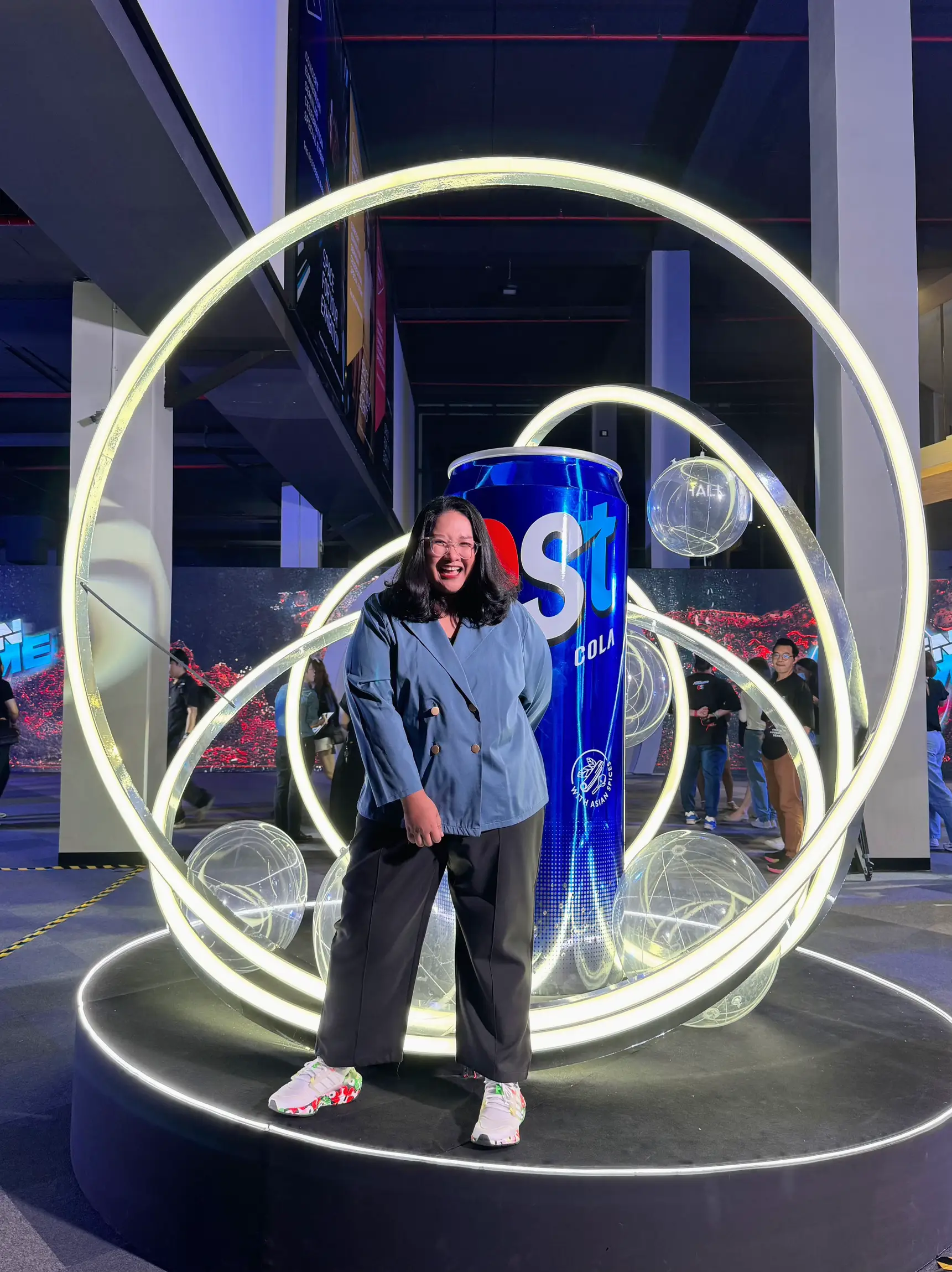 💙เปิดมิติใหม่กับงาน est Cola AWAKEN AWESOME SENSES 💙 | แกลเลอรีที่โพสต์ ...