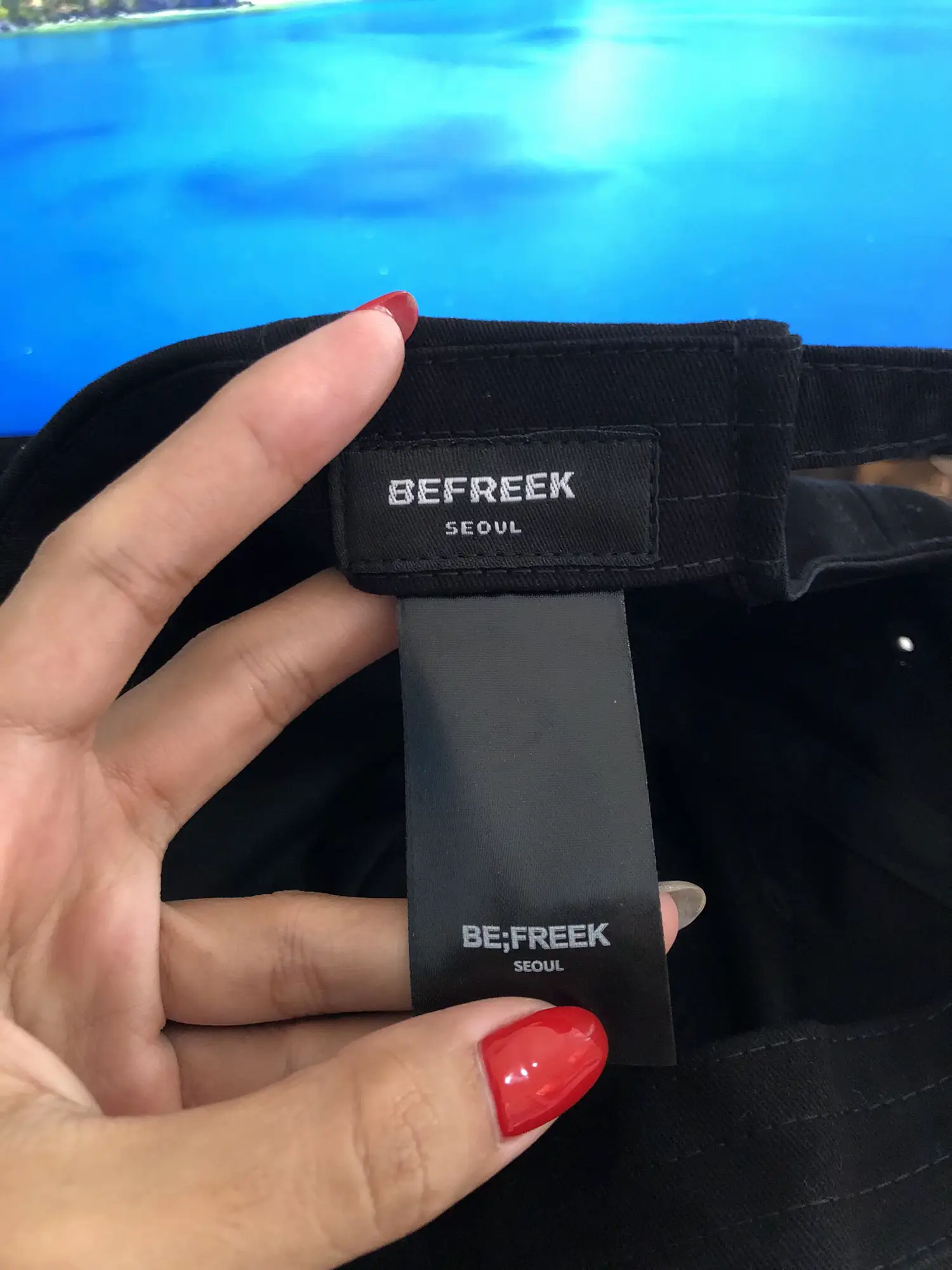 BE; FREEK หมวกพี่จองที่ควรมี 🧢 | แกลเลอรีที่โพสต์โดย fay ชอบรีวิว🥨 | Lemon8