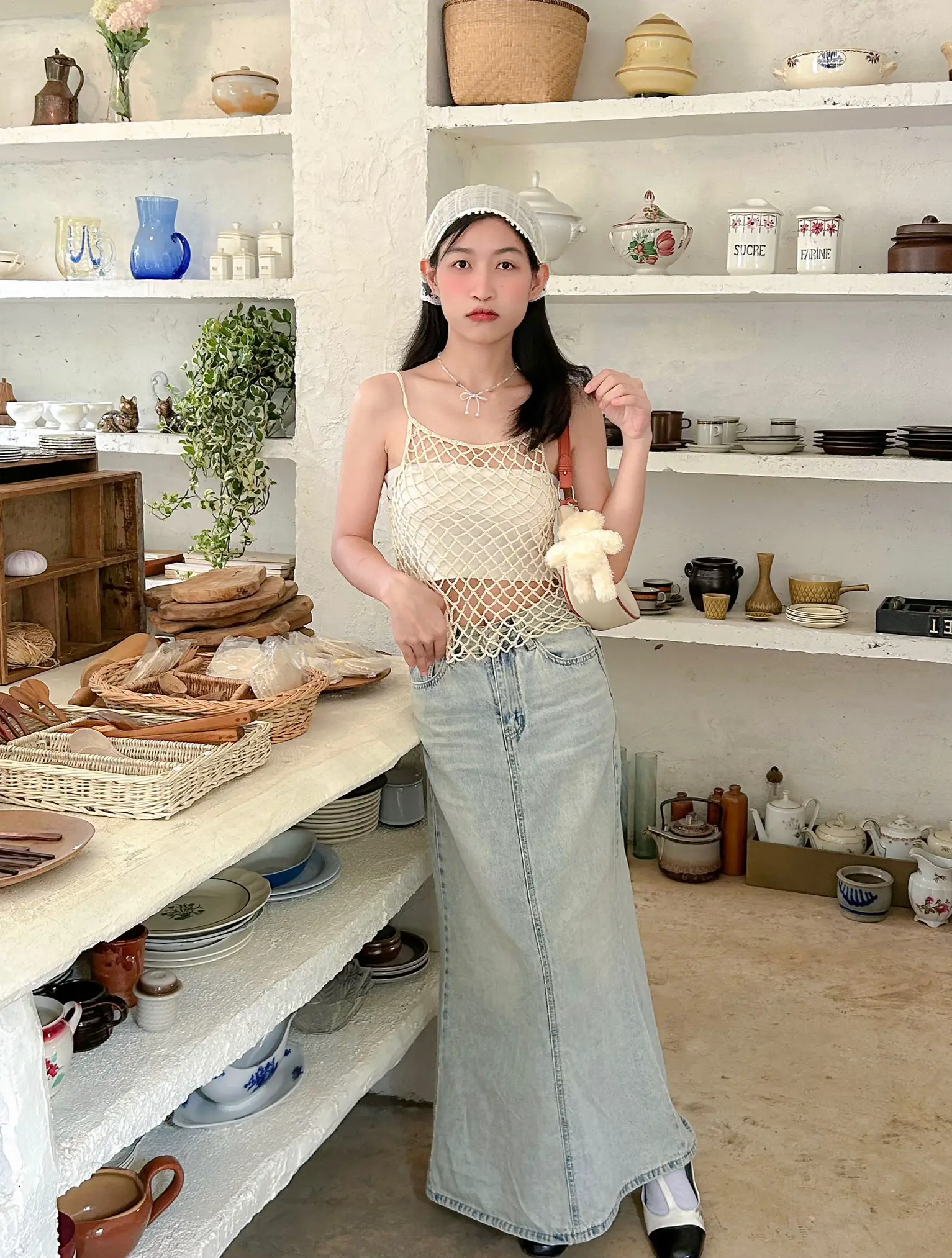 How to Dress Up to Cafe Be Beautiful Bang|ootd Chiang Mai|チェンマイ | Beamthichaが投稿したフォトブック | Lemon8