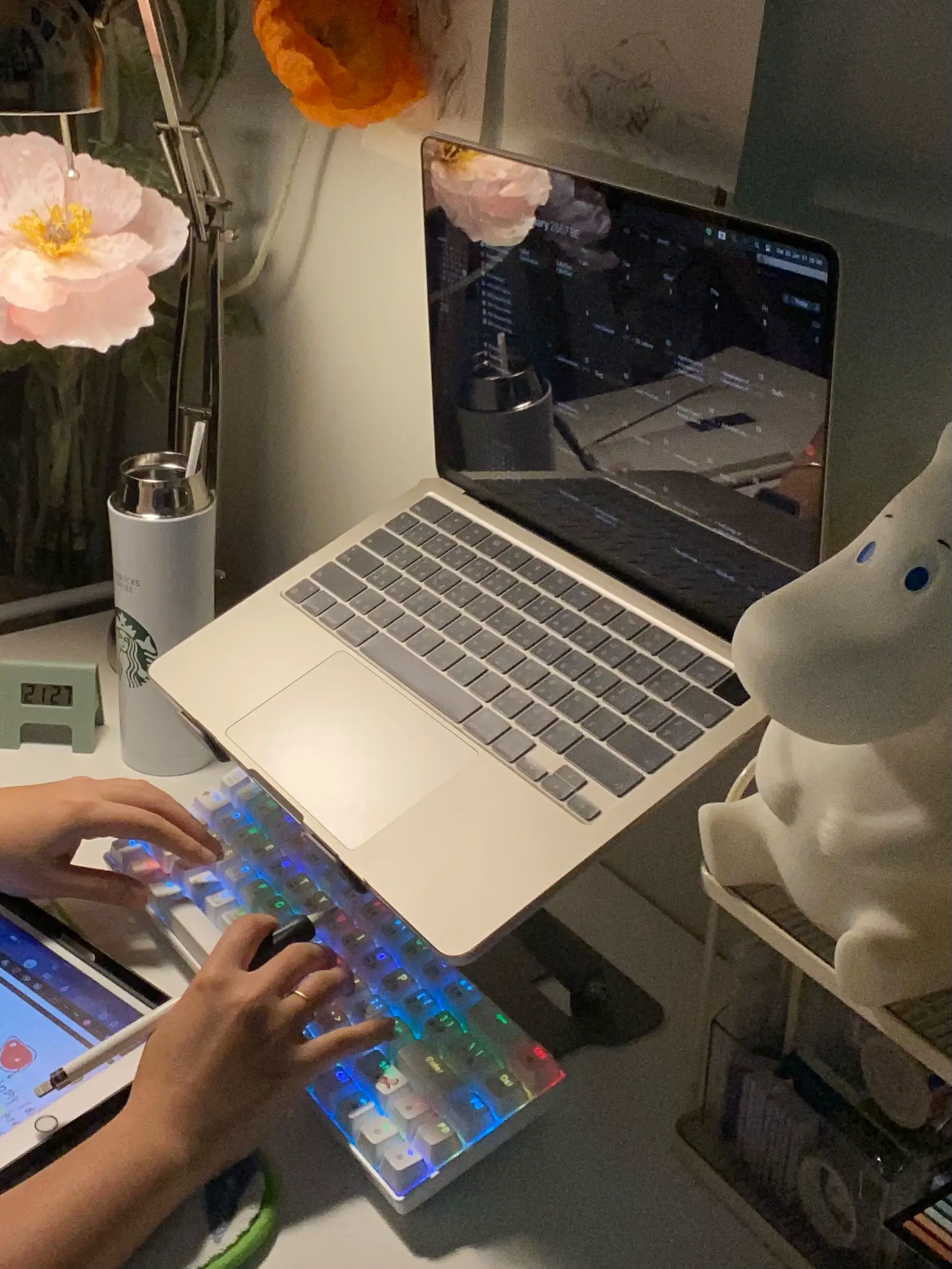 Late night study with moomin📚🫶🏼 | แกลเลอรีที่โพสต์โดย Labroche🌷 | Lemon8